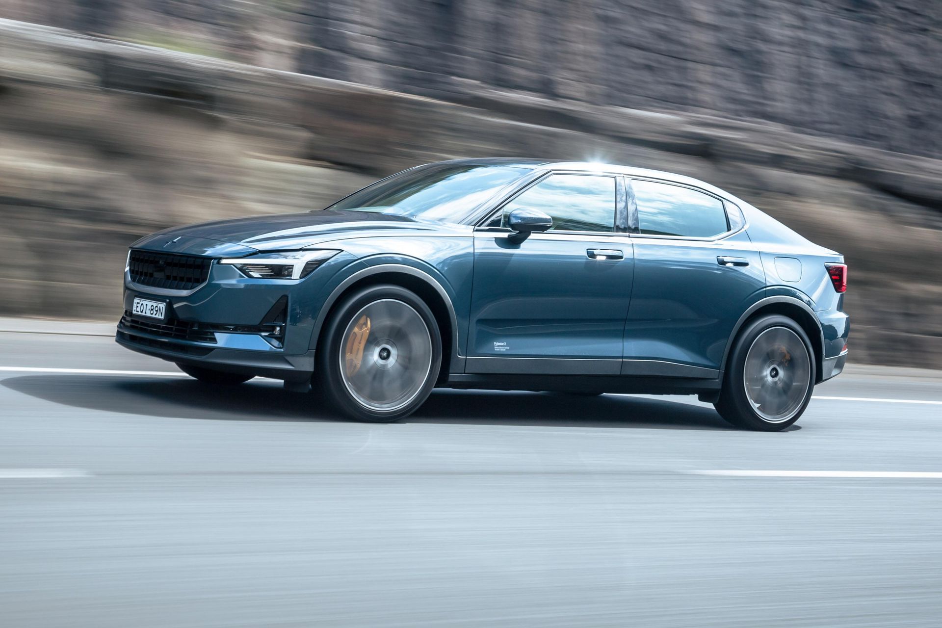 Polestar 2 gains extra power with $1600 software update | CarExpert