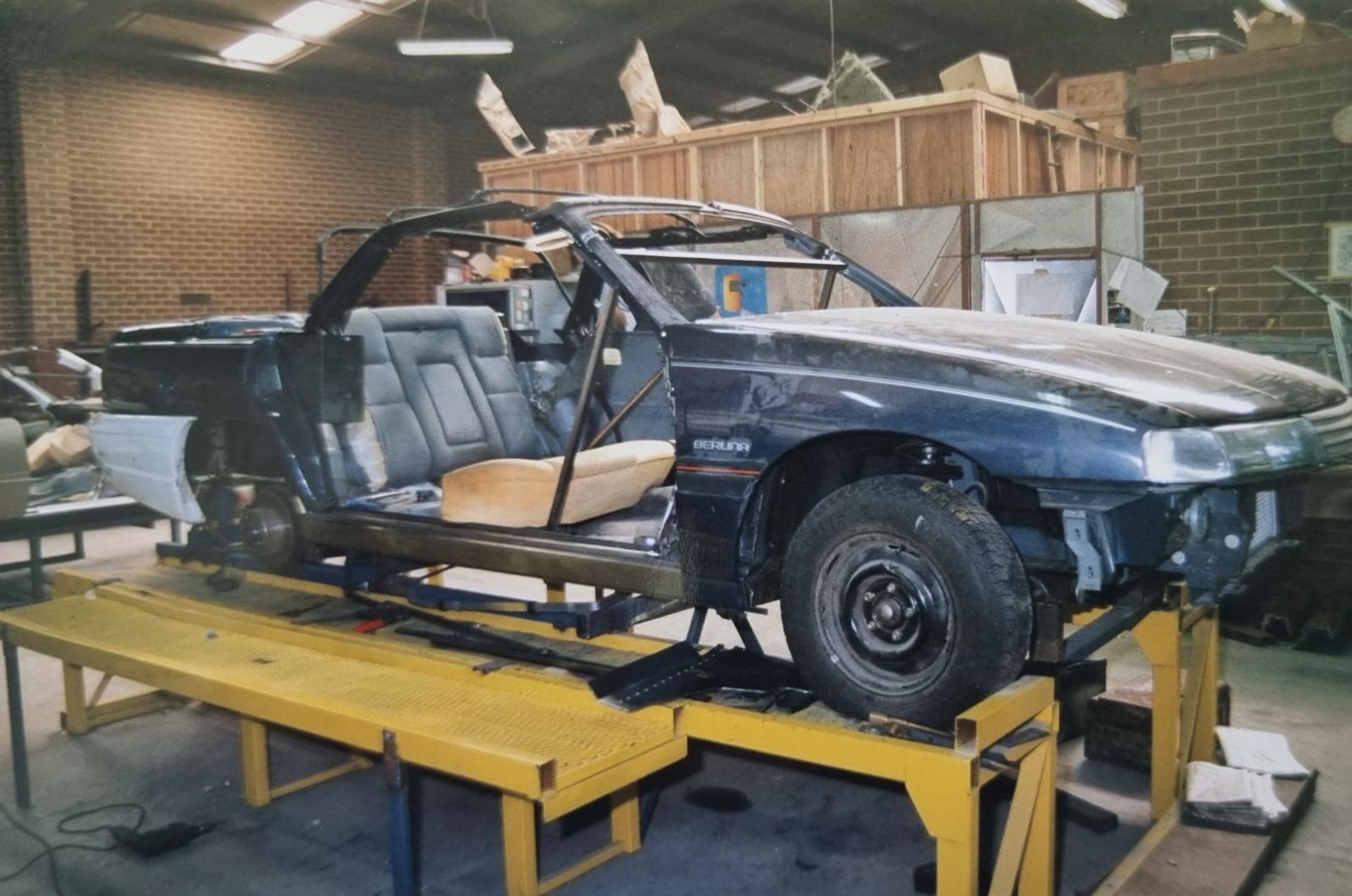 Holden Monaro Convertible: Australia's Mercedes-Benz SL that almost was ...