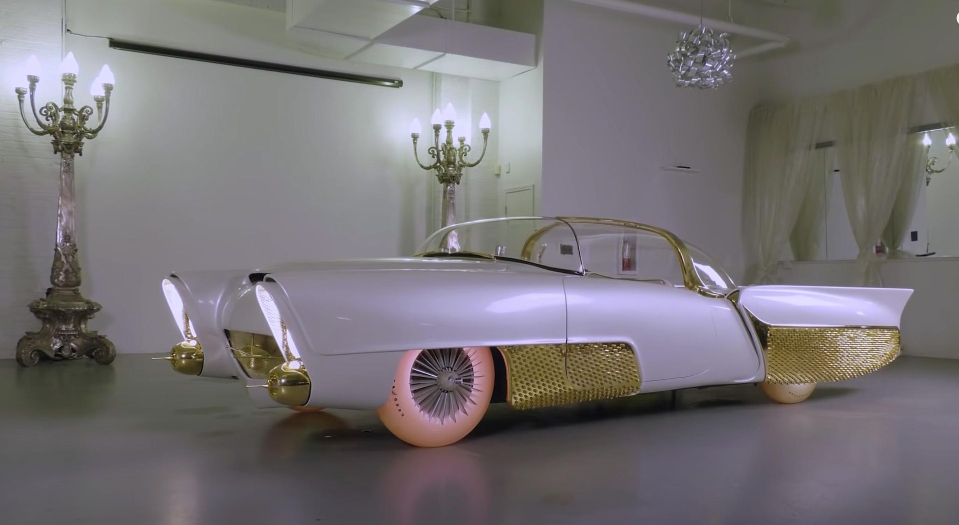 How Goodyear invented the Glowing Tyre, in 1961 | CarExpert