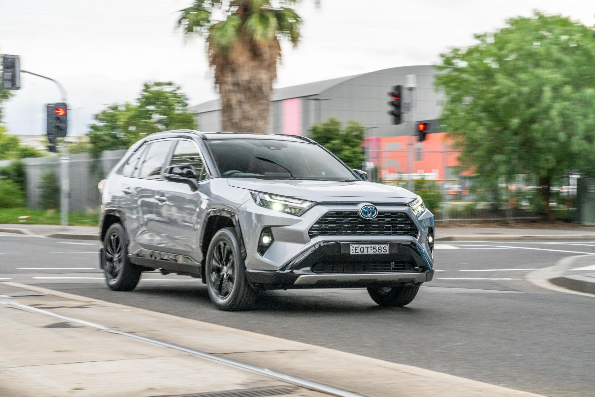2024 Toyota RAV4 XSE Hybrid review | CarExpert