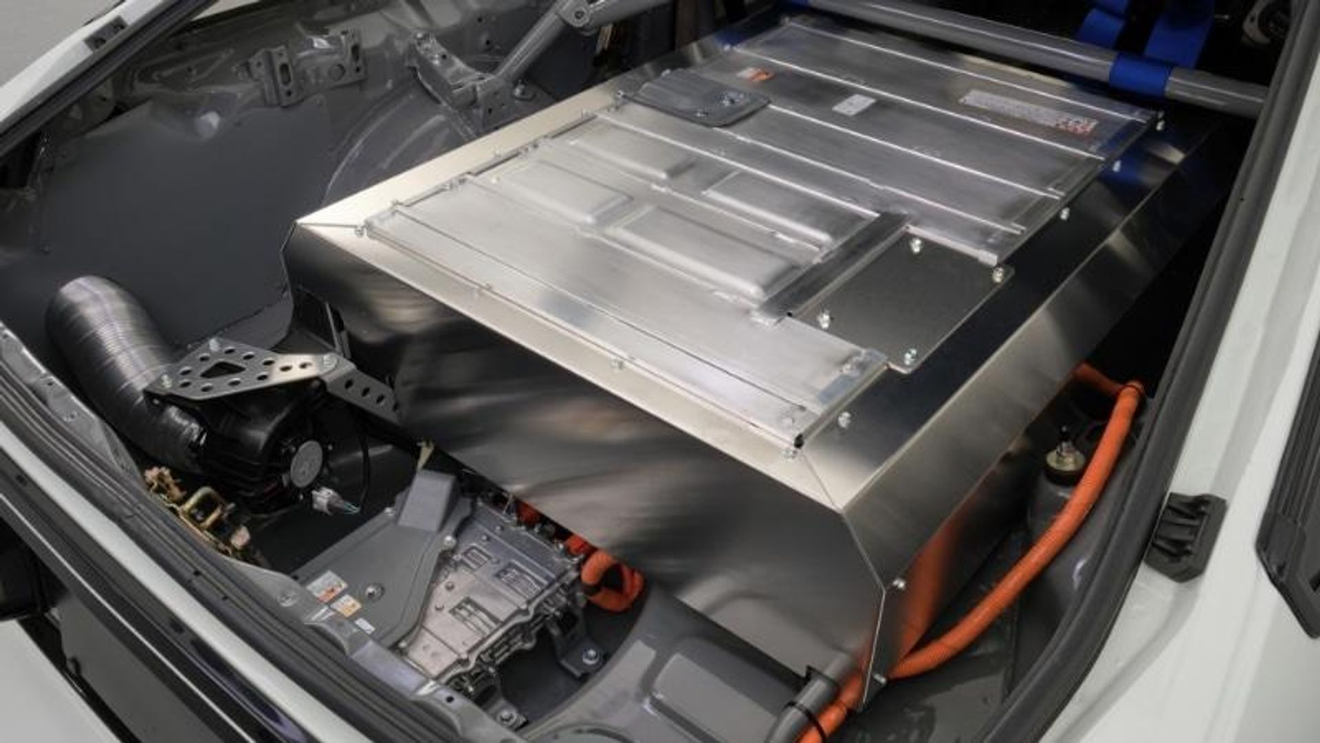 Toyota converts classic AE86 coupes to EV and hydrogen | CarExpert