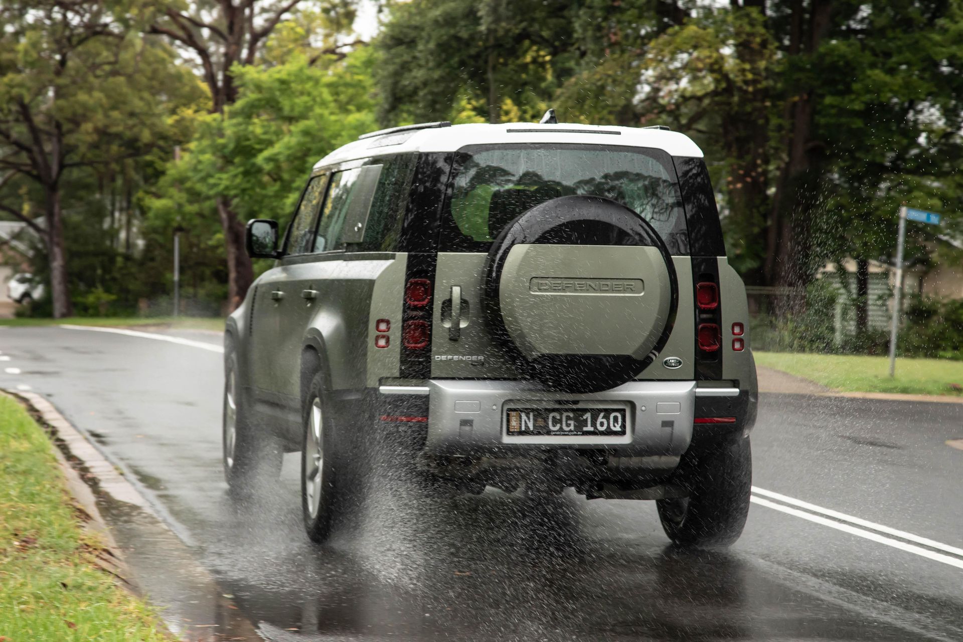 2023 Land Rover Defender 110 review | CarExpert