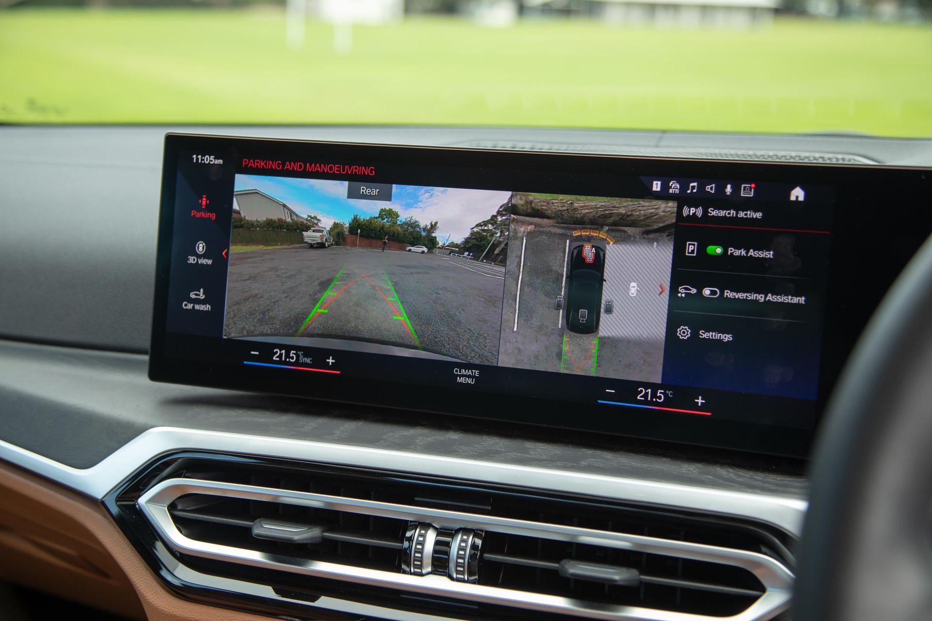 2023 BMW 330i review | CarExpert