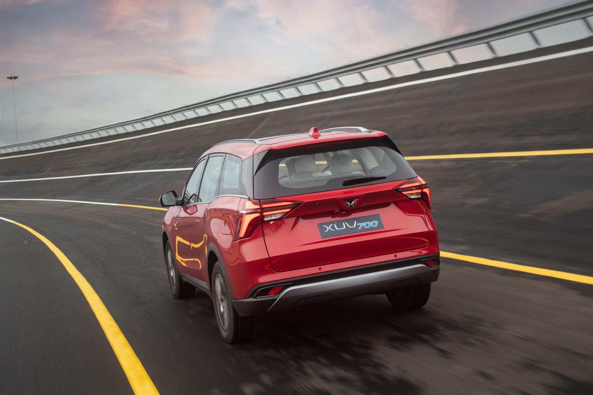 2025 Mahindra XUV700 review | CarExpert