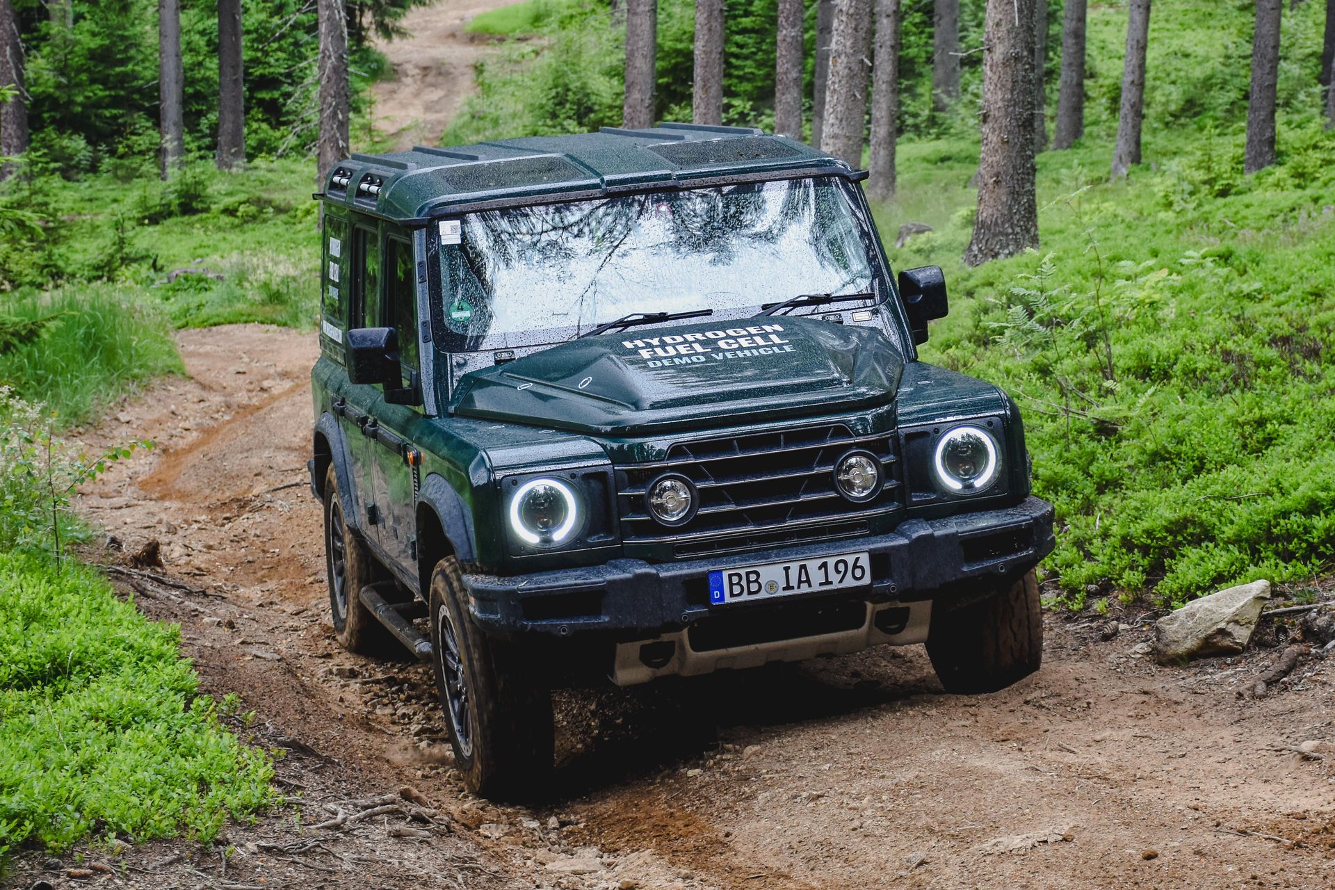 Ineos reveals a rugged hydrogen-powered off-roader | CarExpert