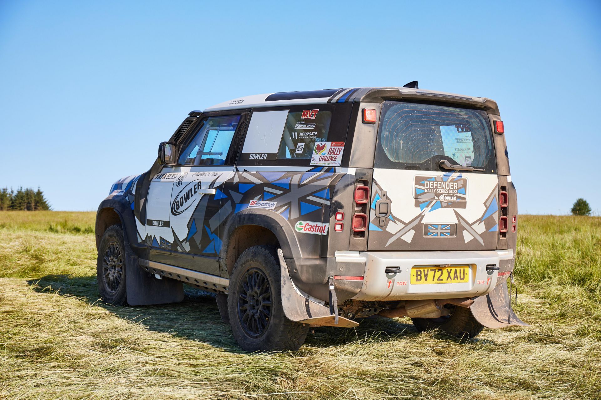 Land Rover Defender Bowler review | CarExpert