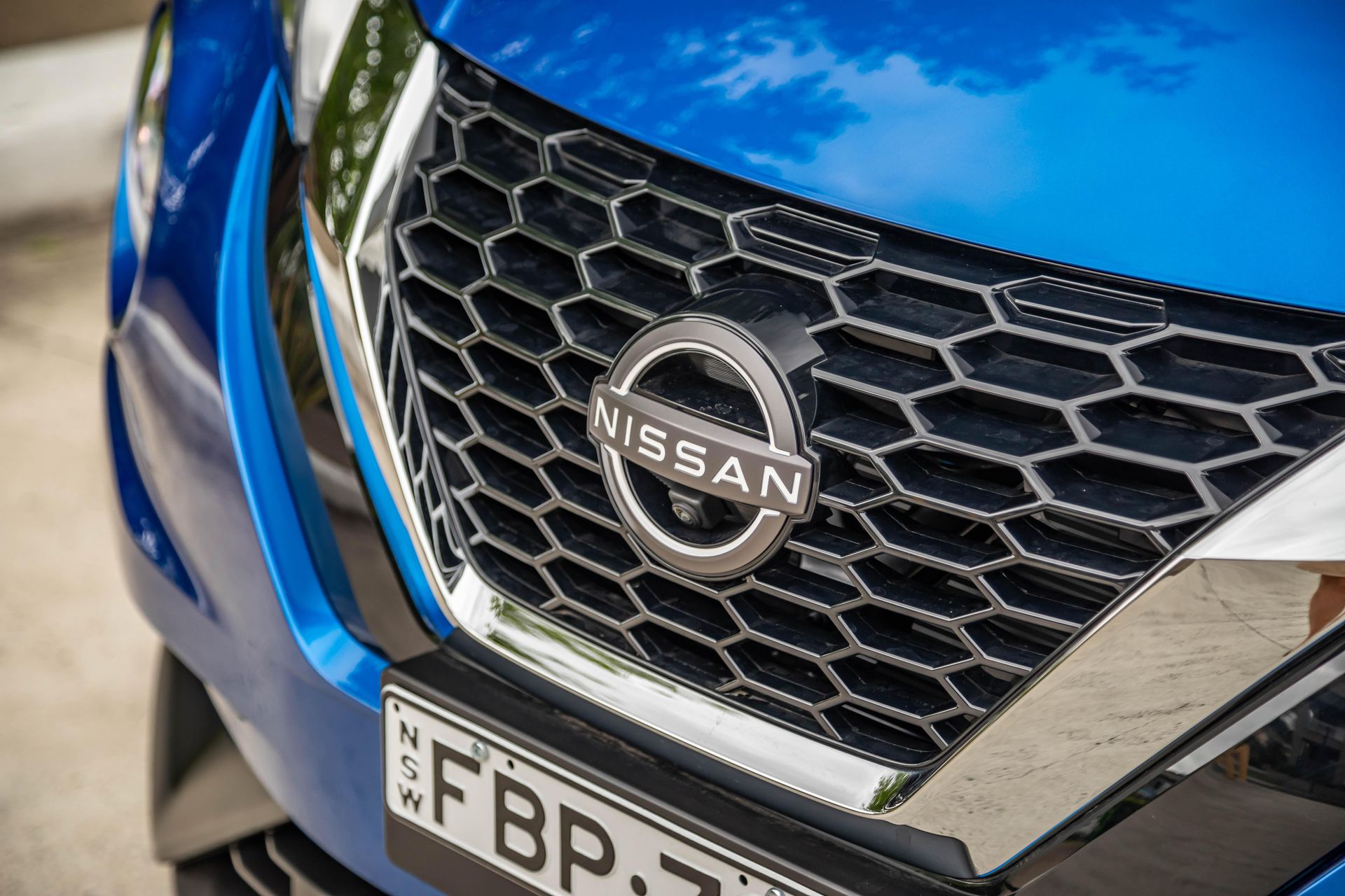 Fugitive Nissan CEO Carlos Ghosn now being evicted from his home ...