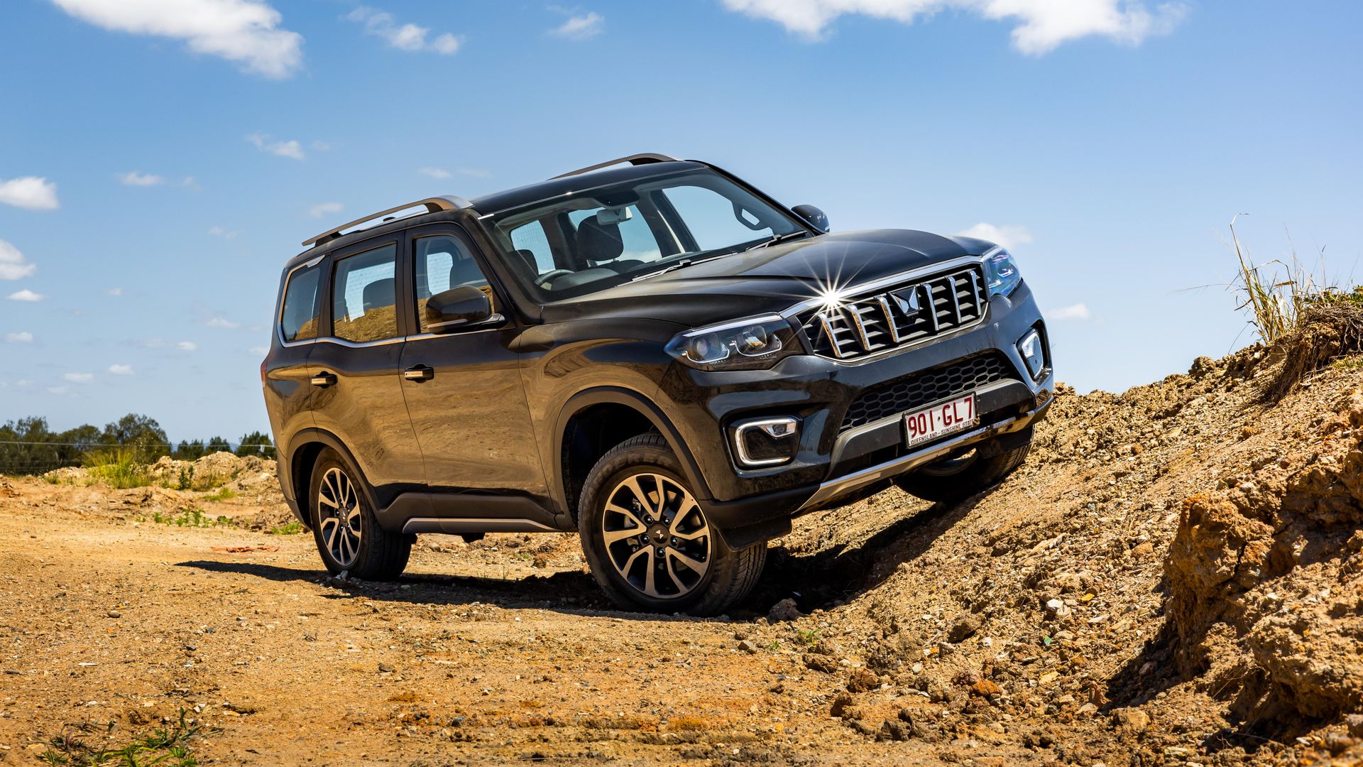 Family four-wheel drives under $100k at a glance | CarExpert