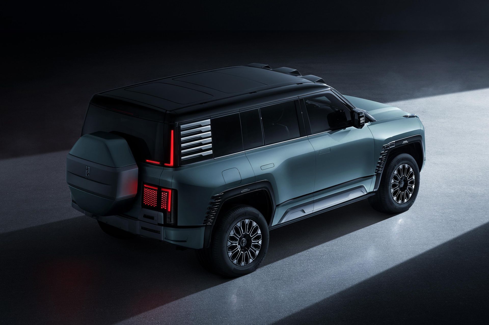 BYD's luxury off-road range-extender EV gets stretched | CarExpert