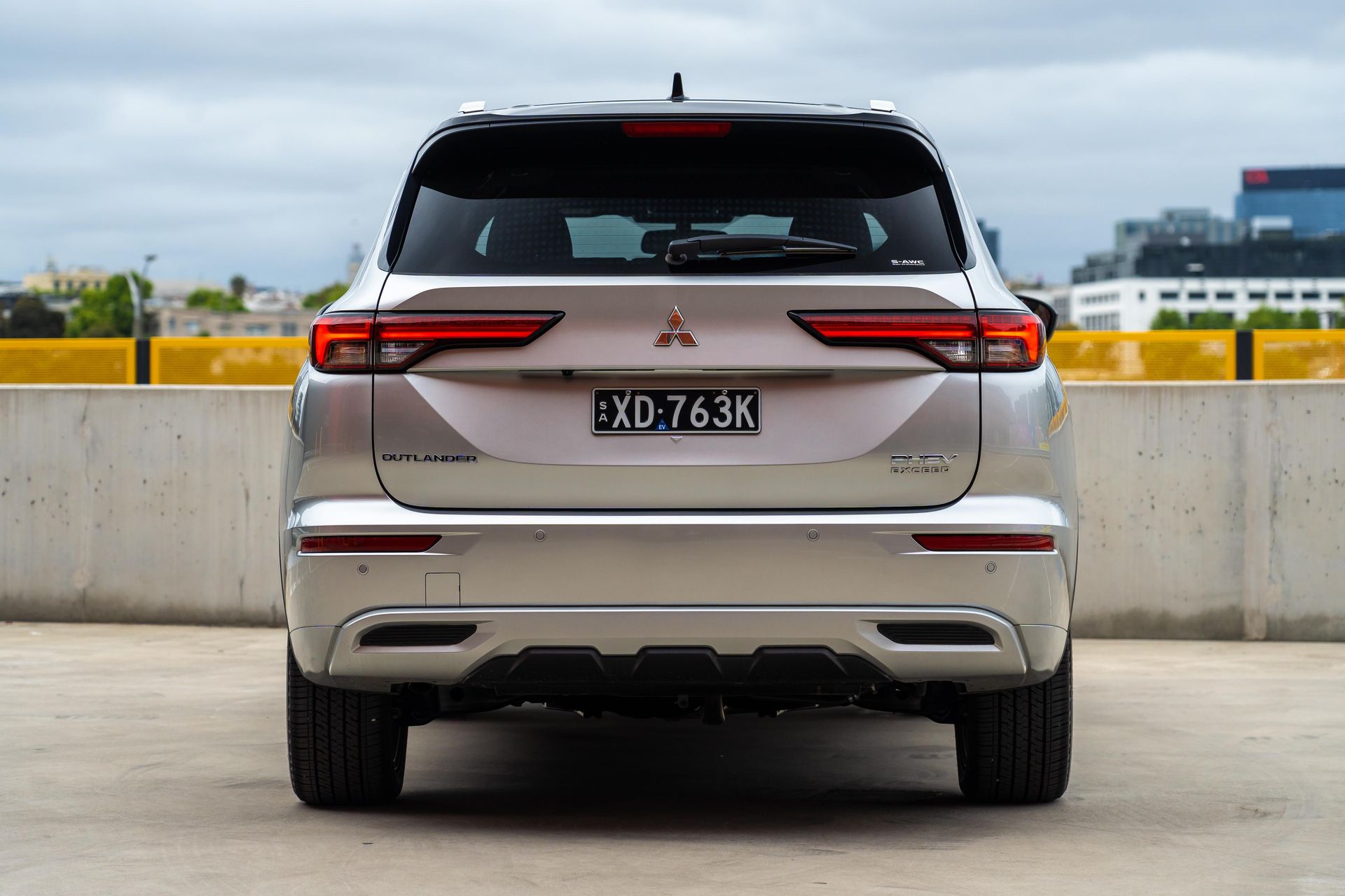 2024 Mitsubishi Outlander PHEV review | CarExpert