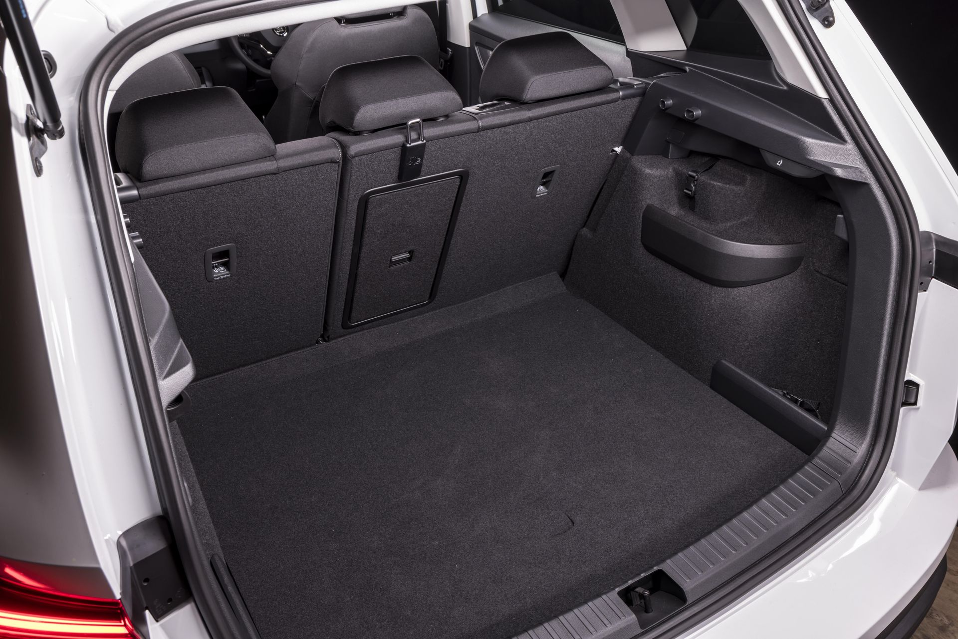 The mid-sized SUVs with the most boot space in Australia | CarExpert