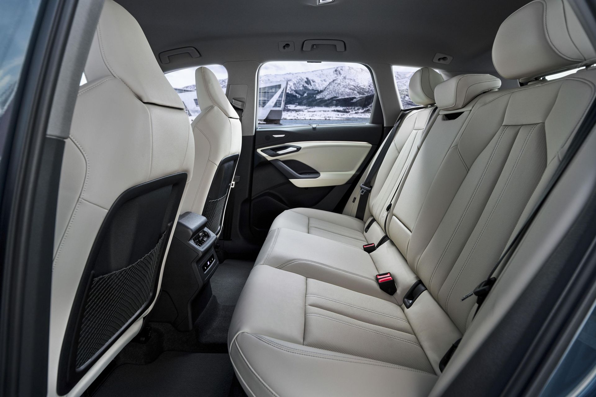 Audi Q6 e-tron: Porsche Macan sibling unveiled | CarExpert