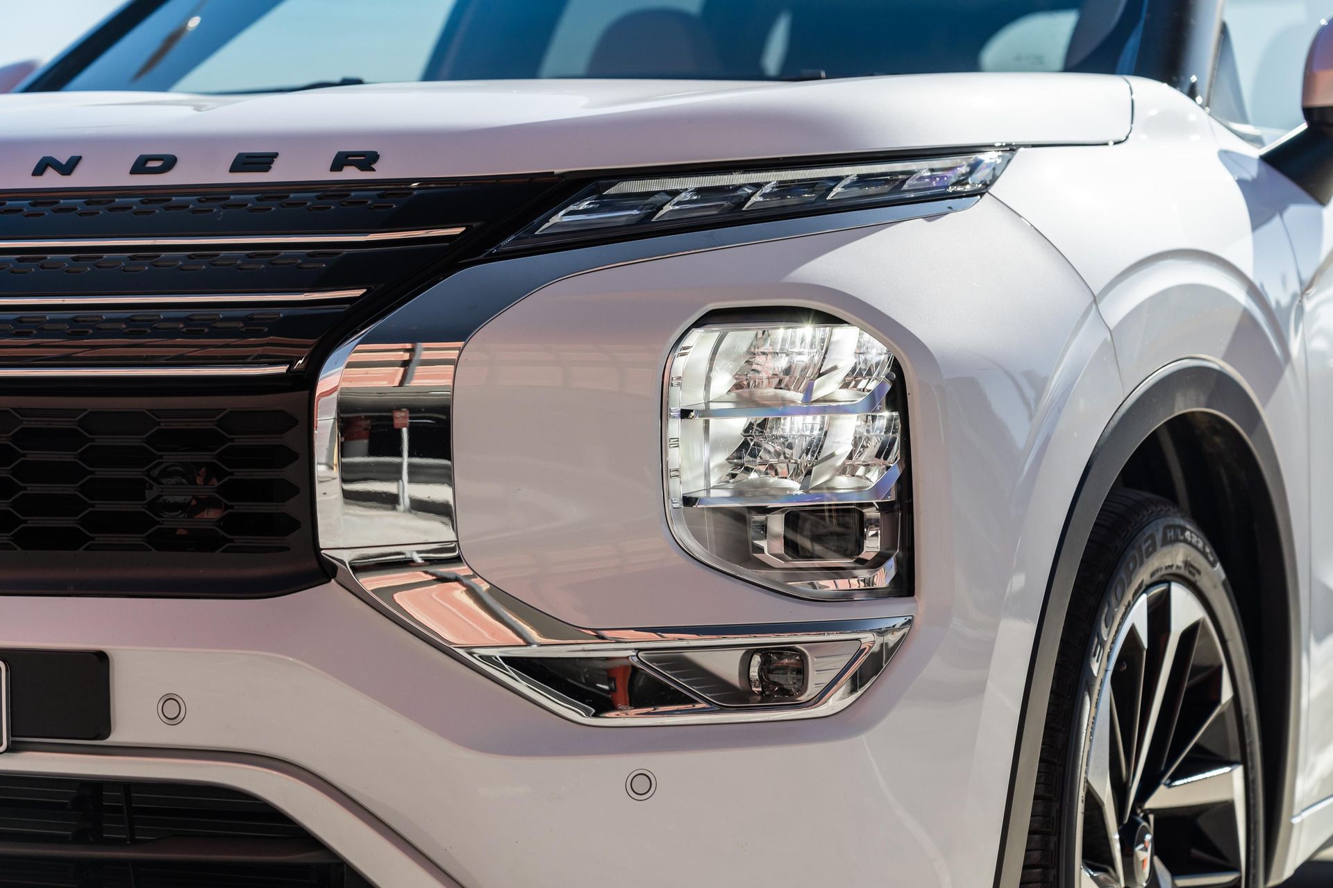 2024 Mitsubishi Outlander Exceed review | CarExpert