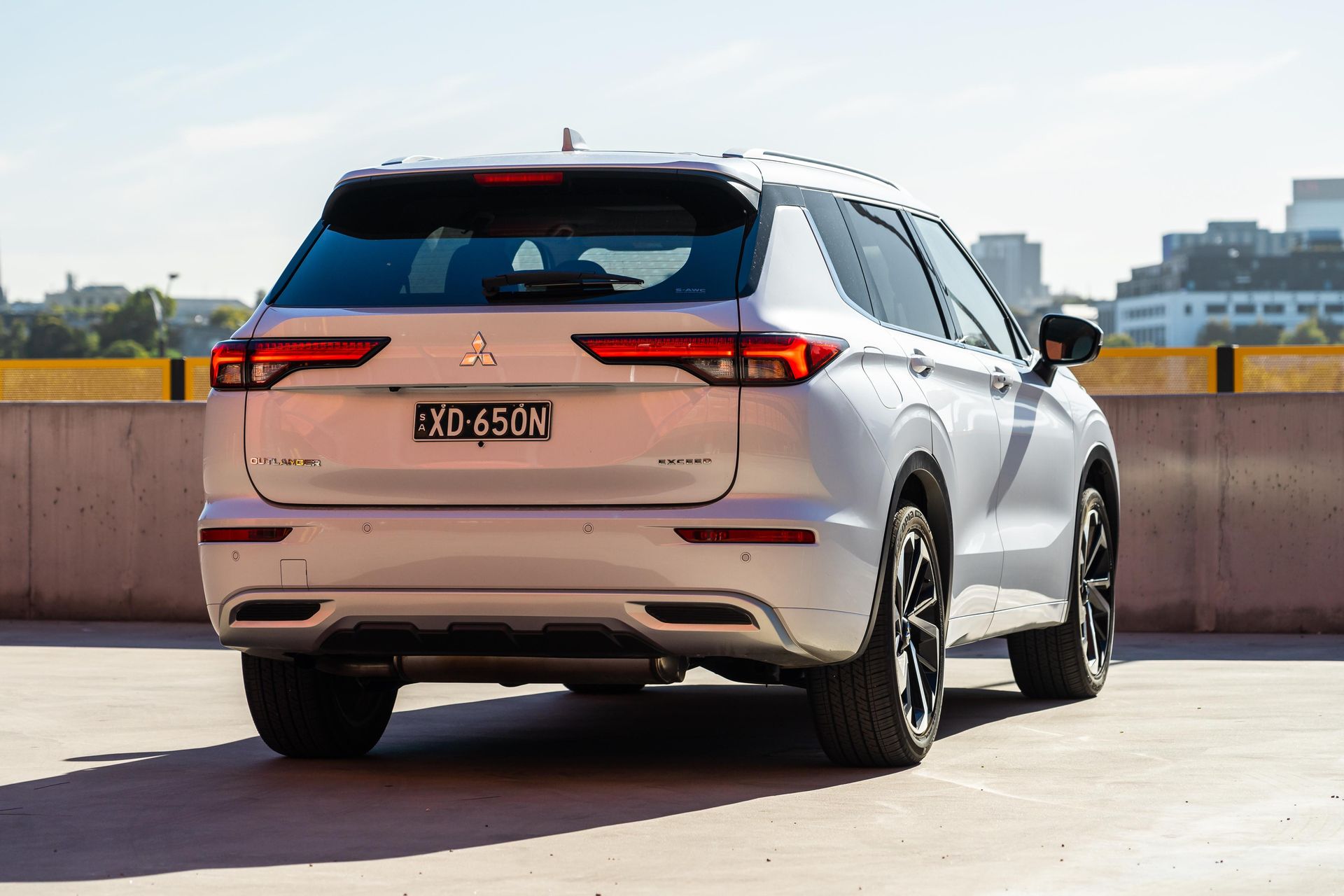 2024 Mitsubishi Outlander Exceed review | CarExpert