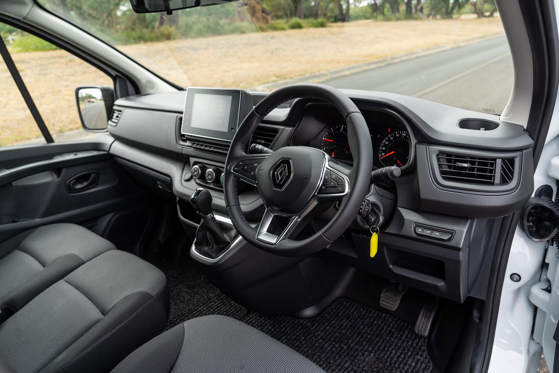 2024 Renault Trafic review | CarExpert