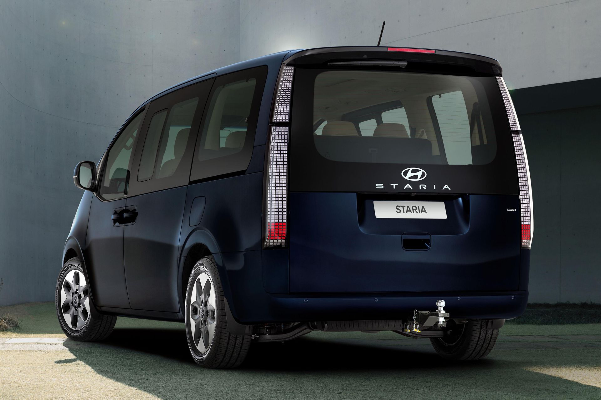2025 Hyundai Staria price and specs | CarExpert