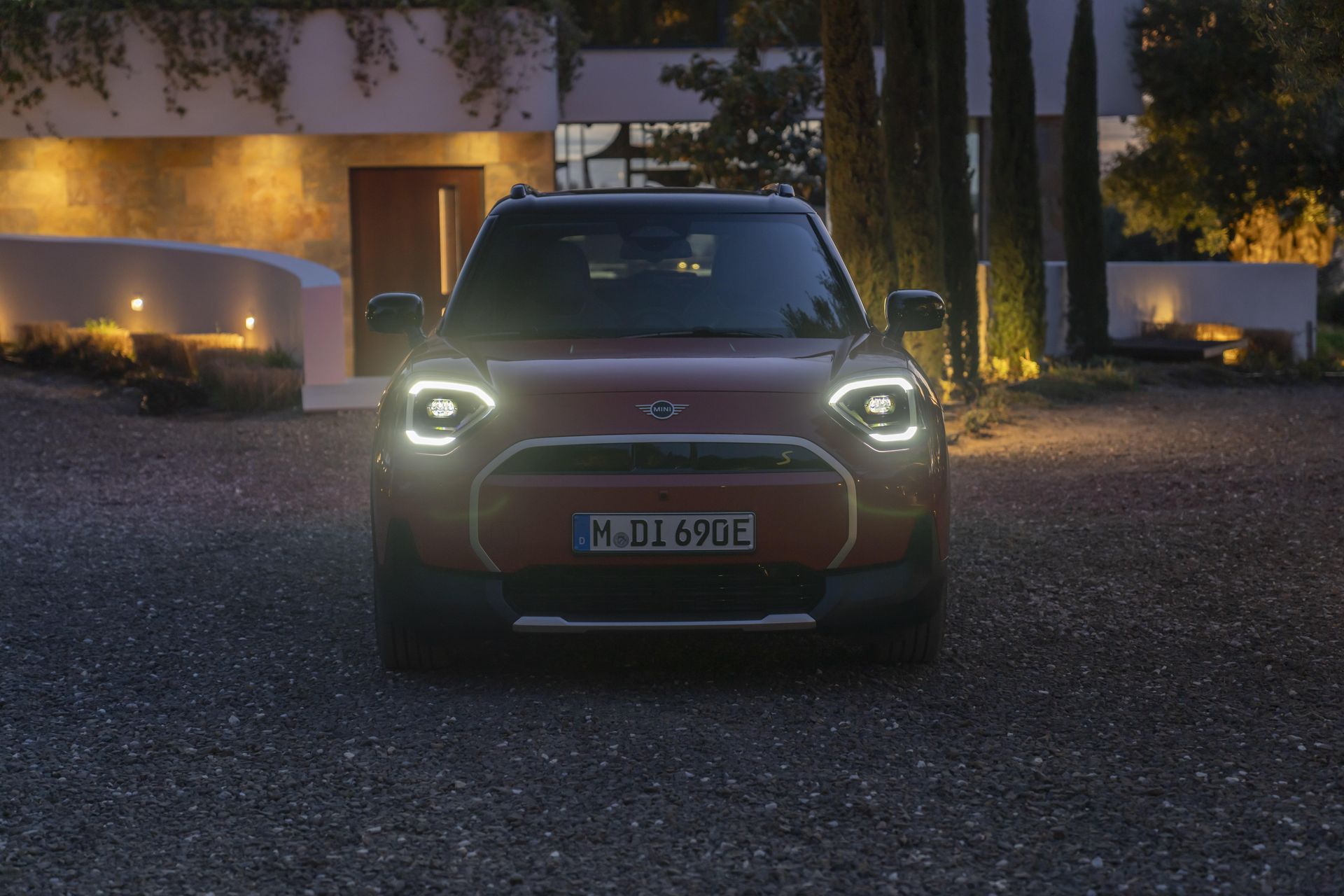 2025 Mini Aceman price and specs: Electric SUV starts under $60k ...