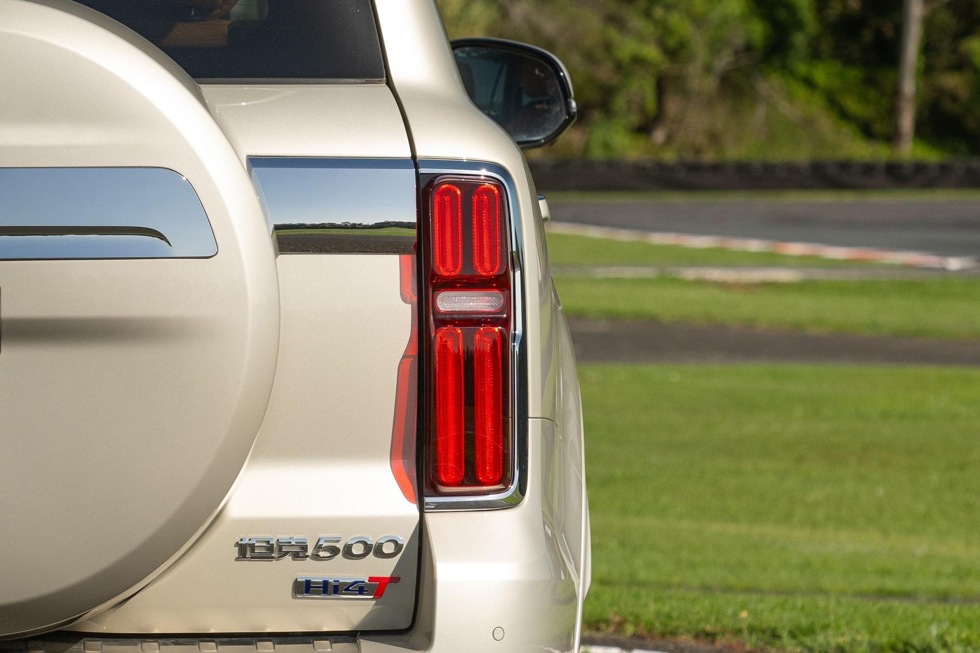 2025 GWM Tank 500 Hi4-T PHEV review | CarExpert