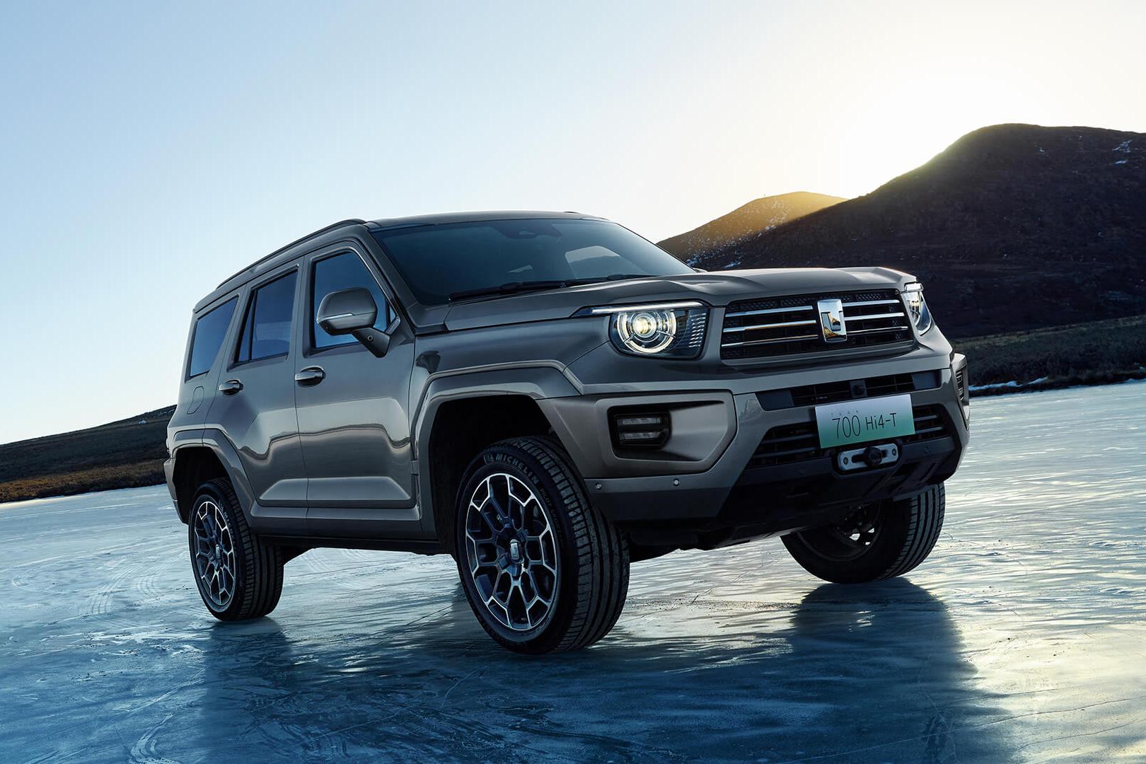 GWM reveals its first V8 – and the hardcore Tank 300 Hooke off-roader ...