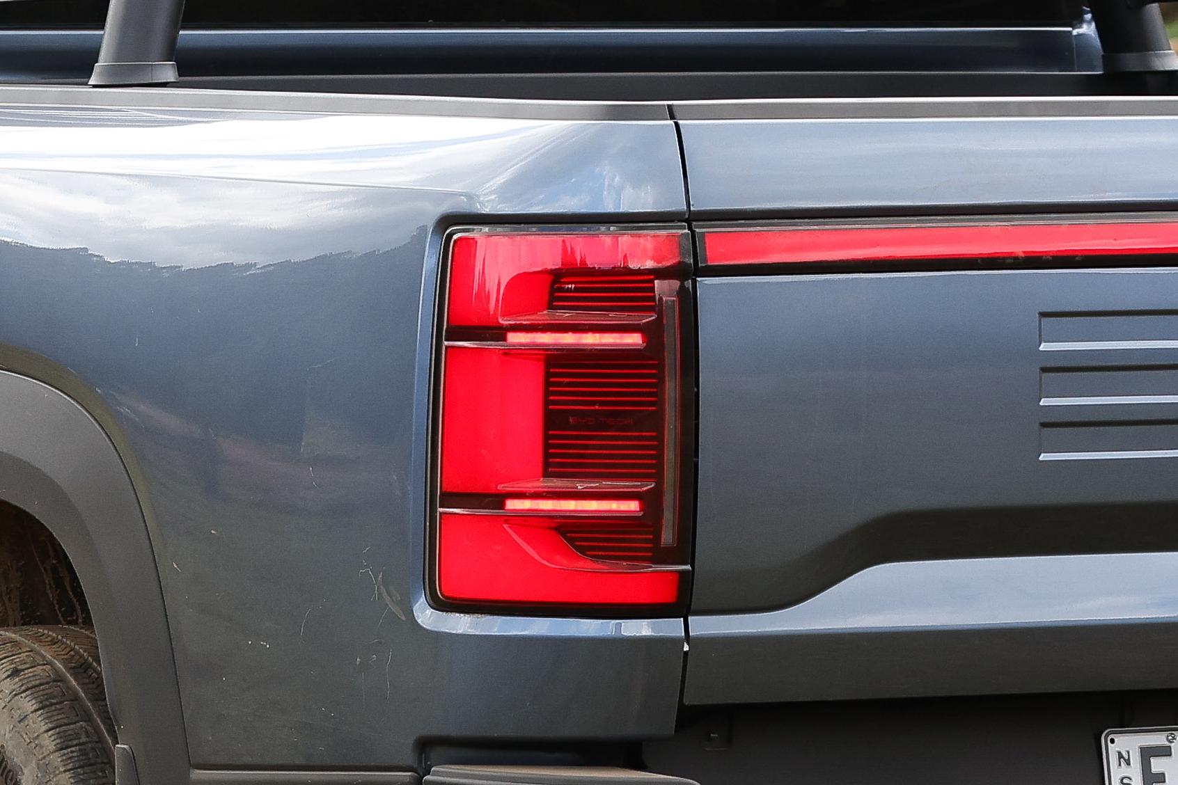 2025 BYD Shark 6 price and specs | CarExpert