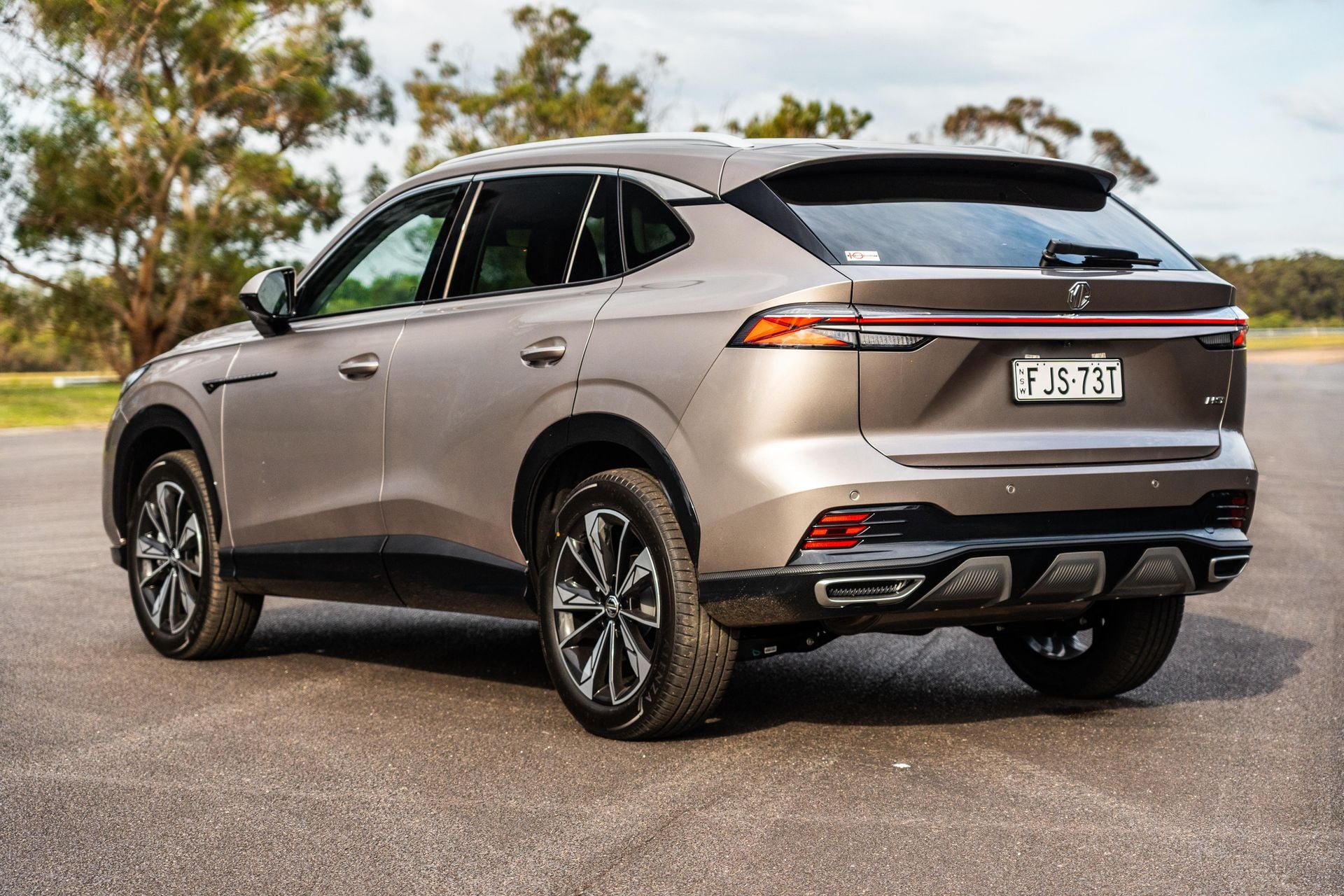 2025 MG HS Essence review | CarExpert