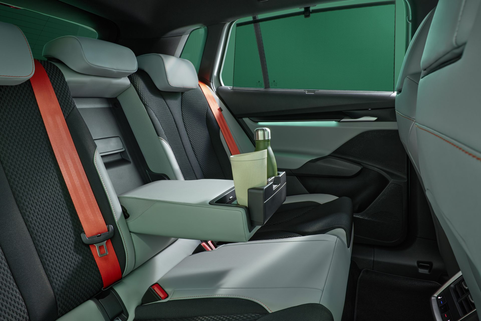 2025 Skoda Elroq: Electric Karoq successor unveiled, coming to ...