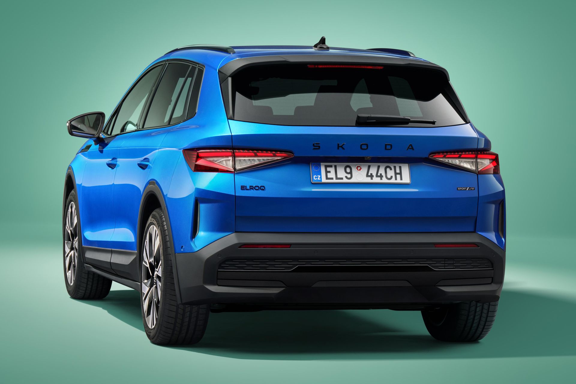 2025 Skoda Elroq: Electric Karoq successor unveiled, coming to ...