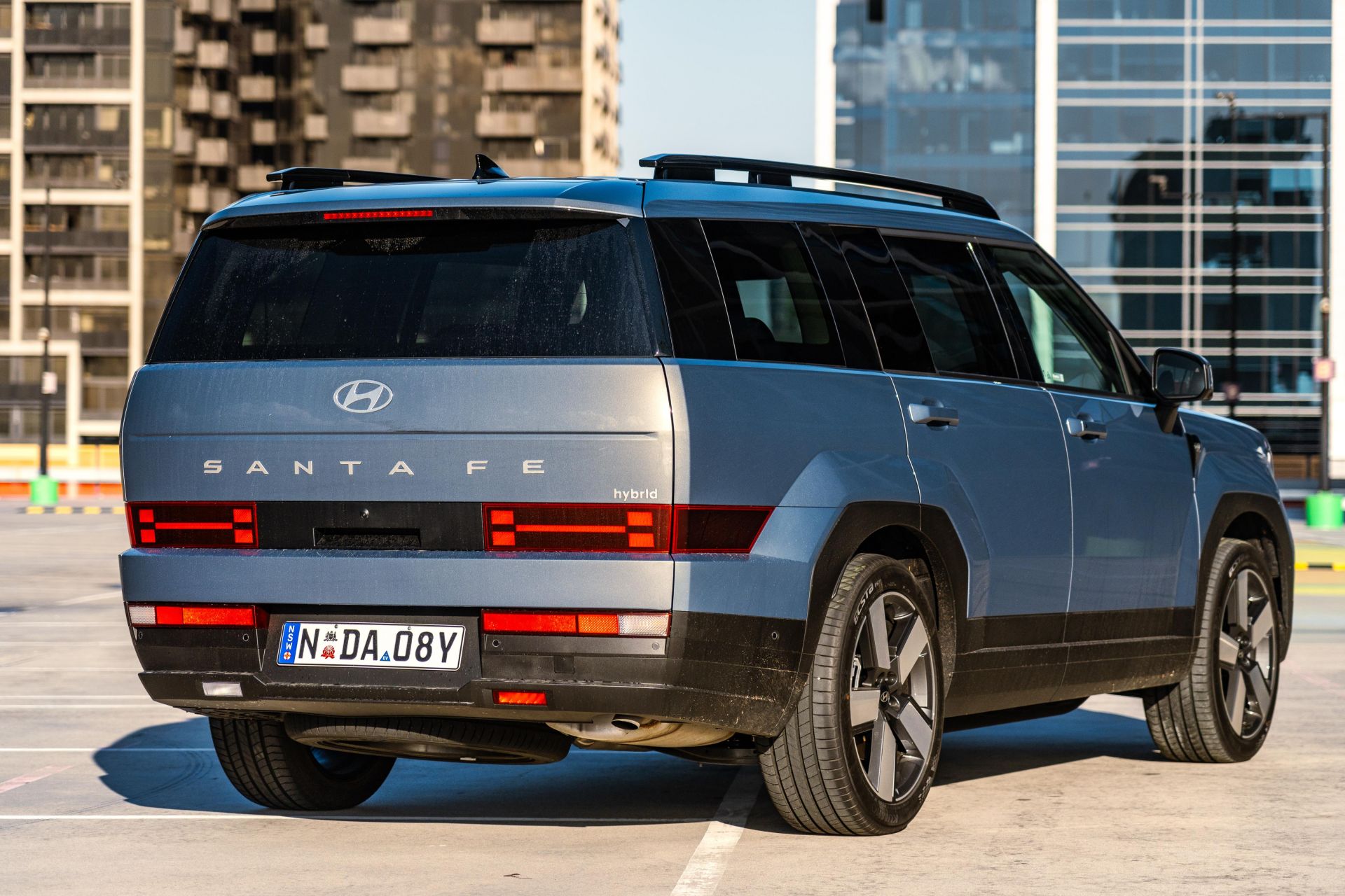 2025 Hyundai Santa Fe Hybrid review | CarExpert