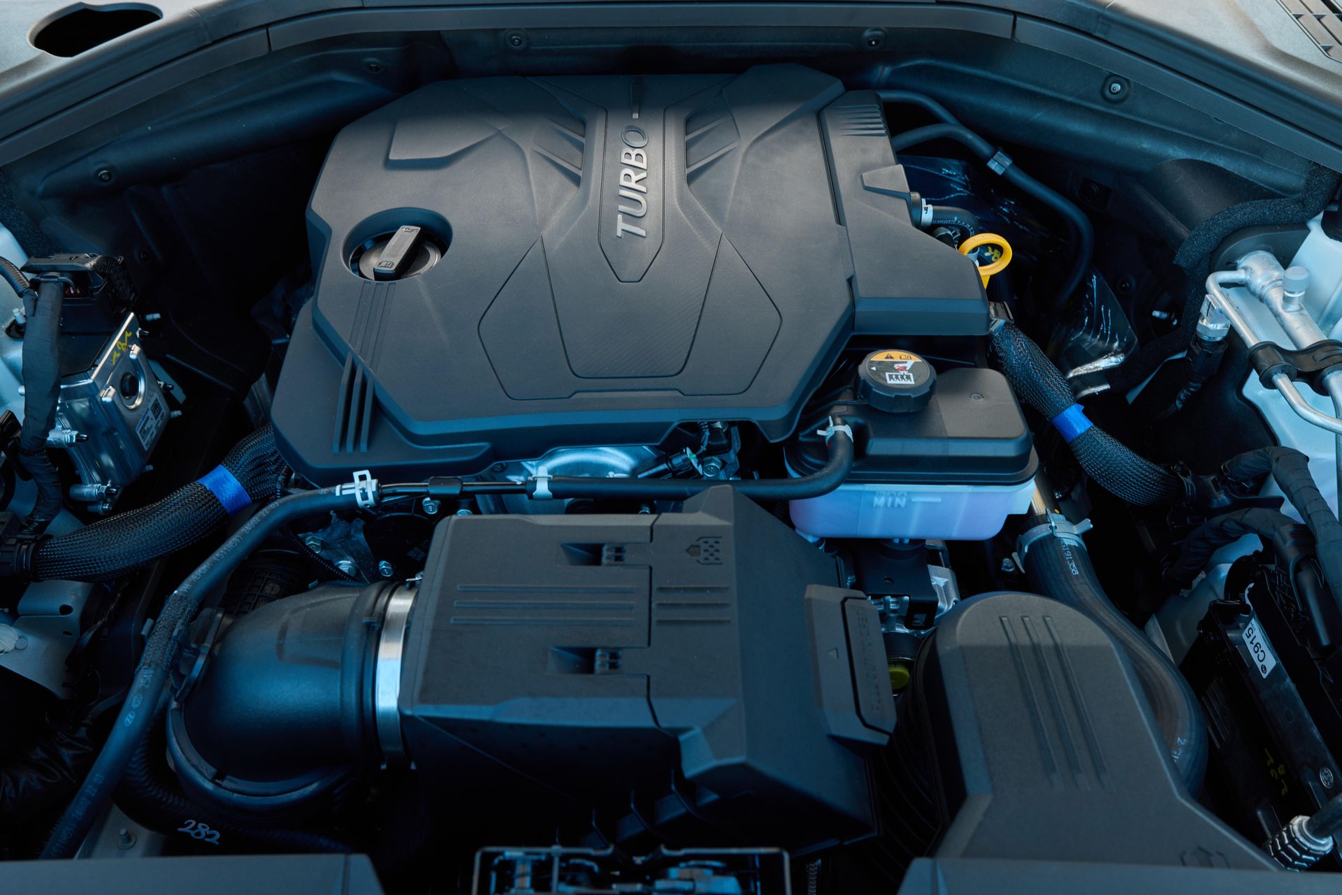 2025 Genesis GV70 review | CarExpert