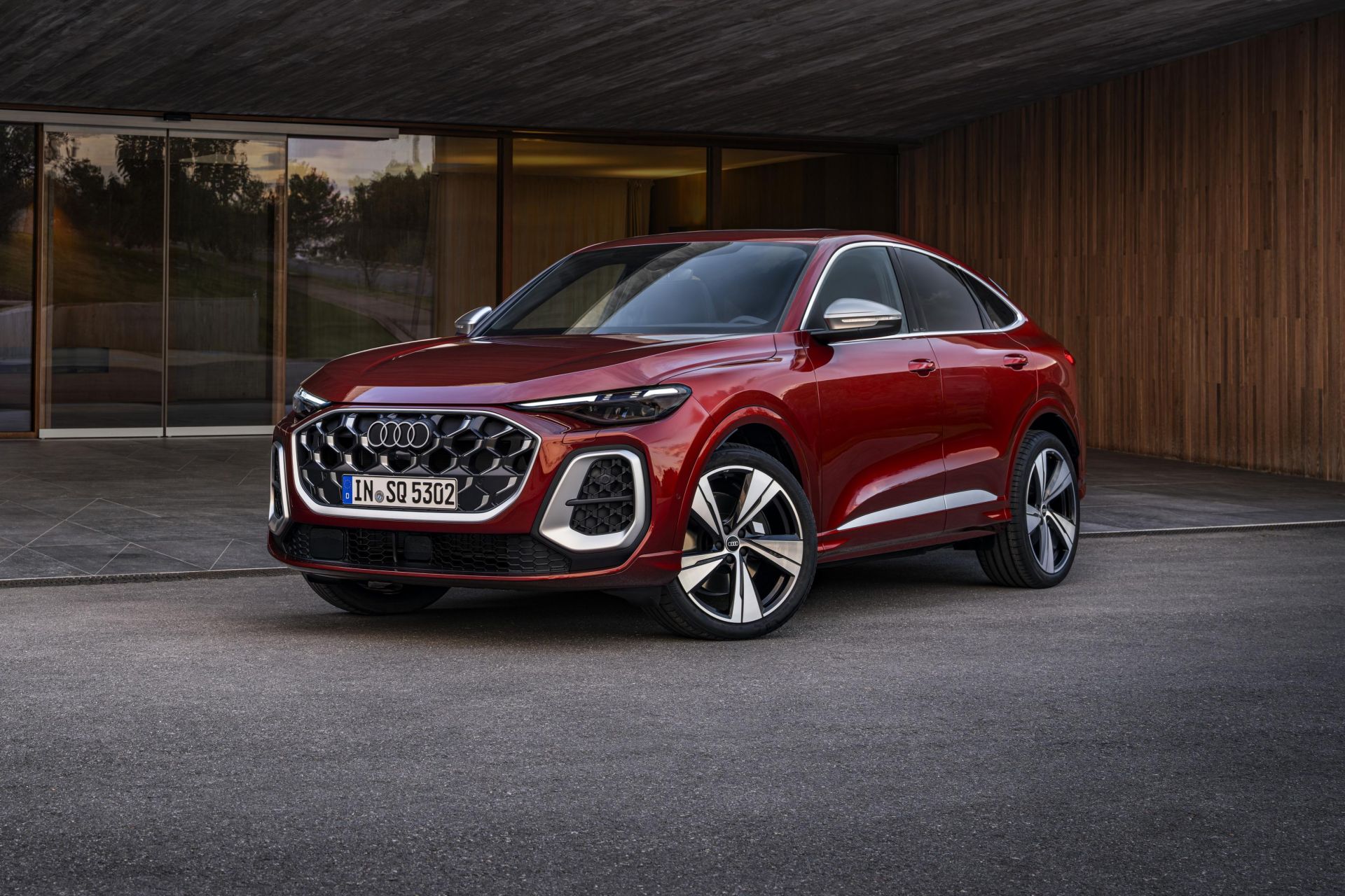 Porsche Macan set to get petrol, hybrid replacements too | CarExpert