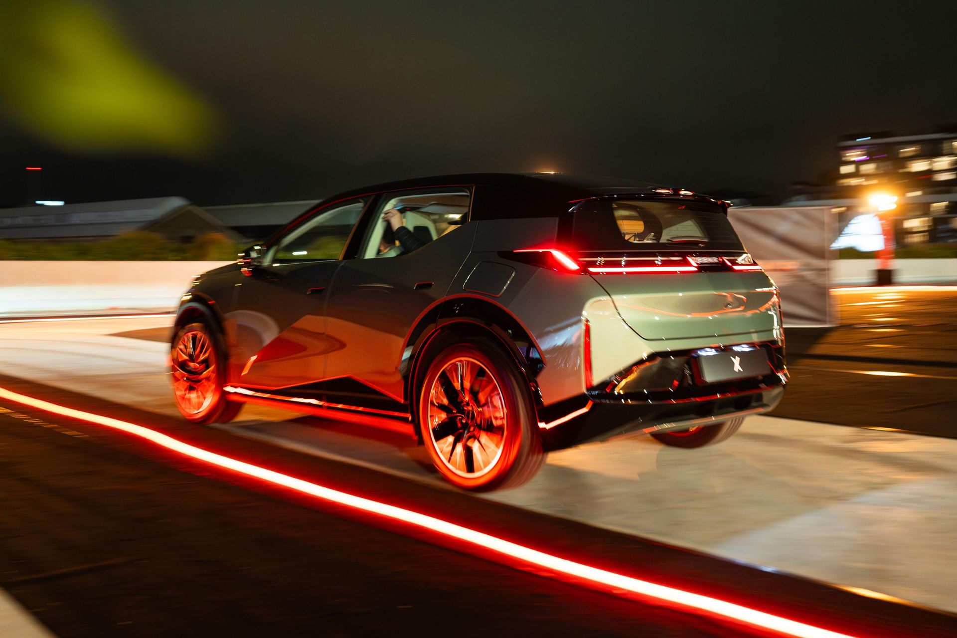 Will Tesla and Zeekr be the Coke and Pepsi of EVs? | CarExpert