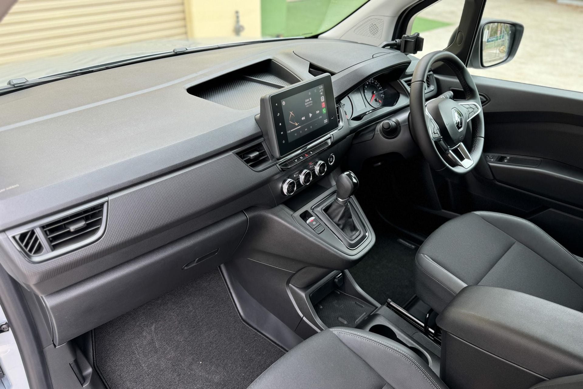 2025 Renault Kangoo review | CarExpert