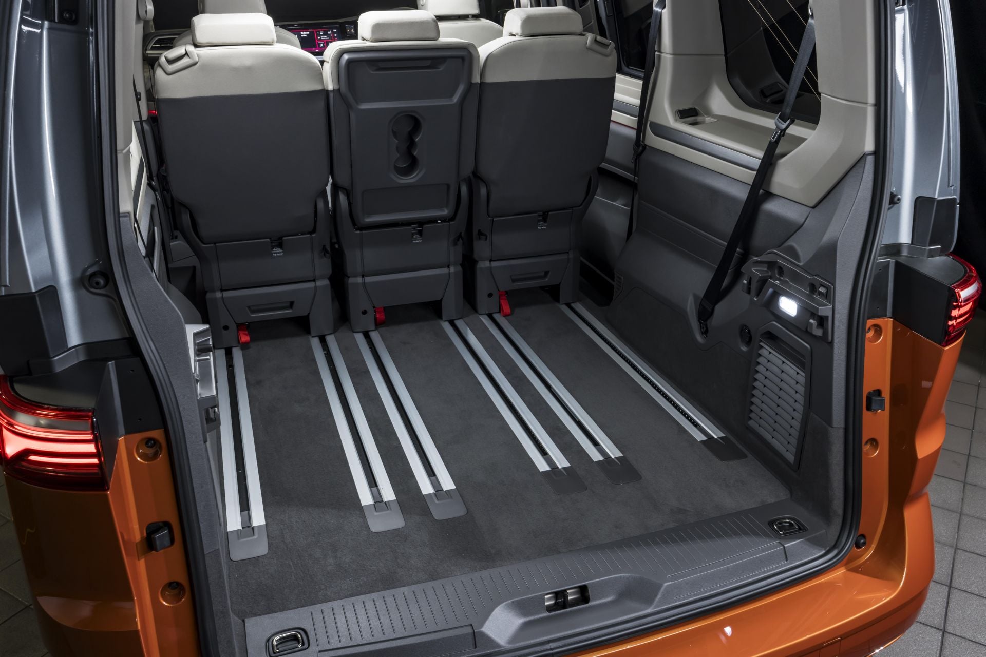 2025 Volkswagen Multivan price and specs | CarExpert