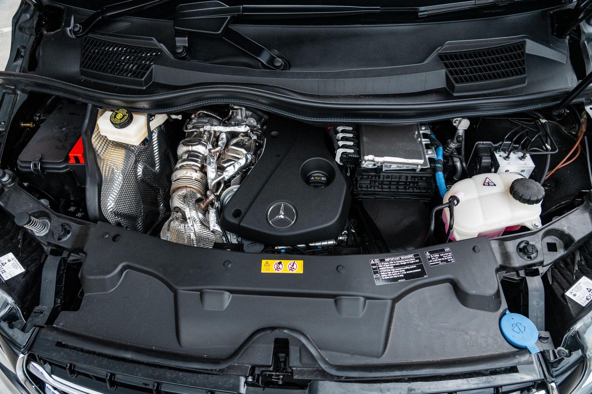 2025 Mercedes-Benz V-Class review | CarExpert