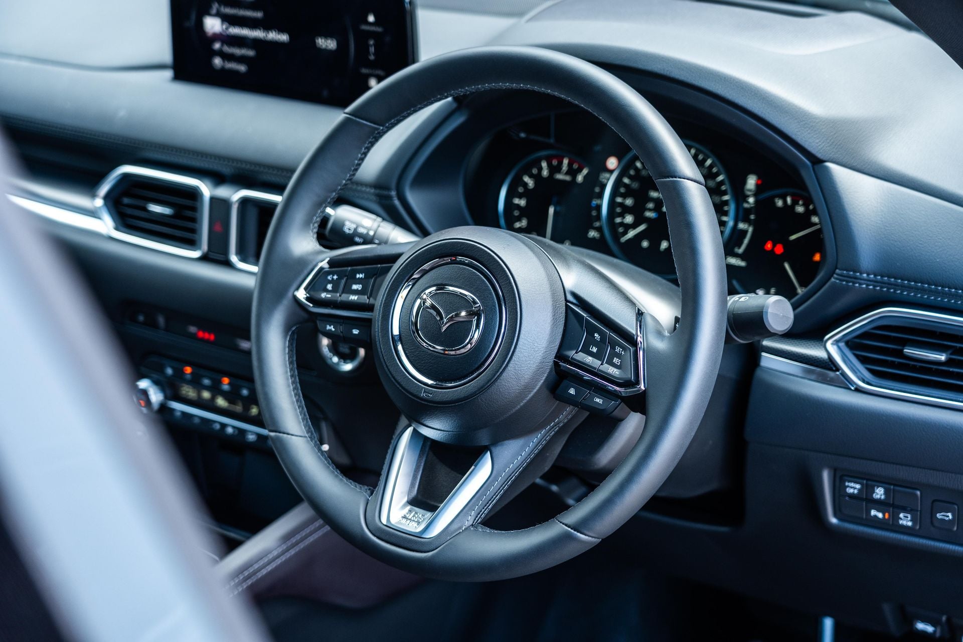 2025 Mazda CX-5 G35 Akera review | CarExpert