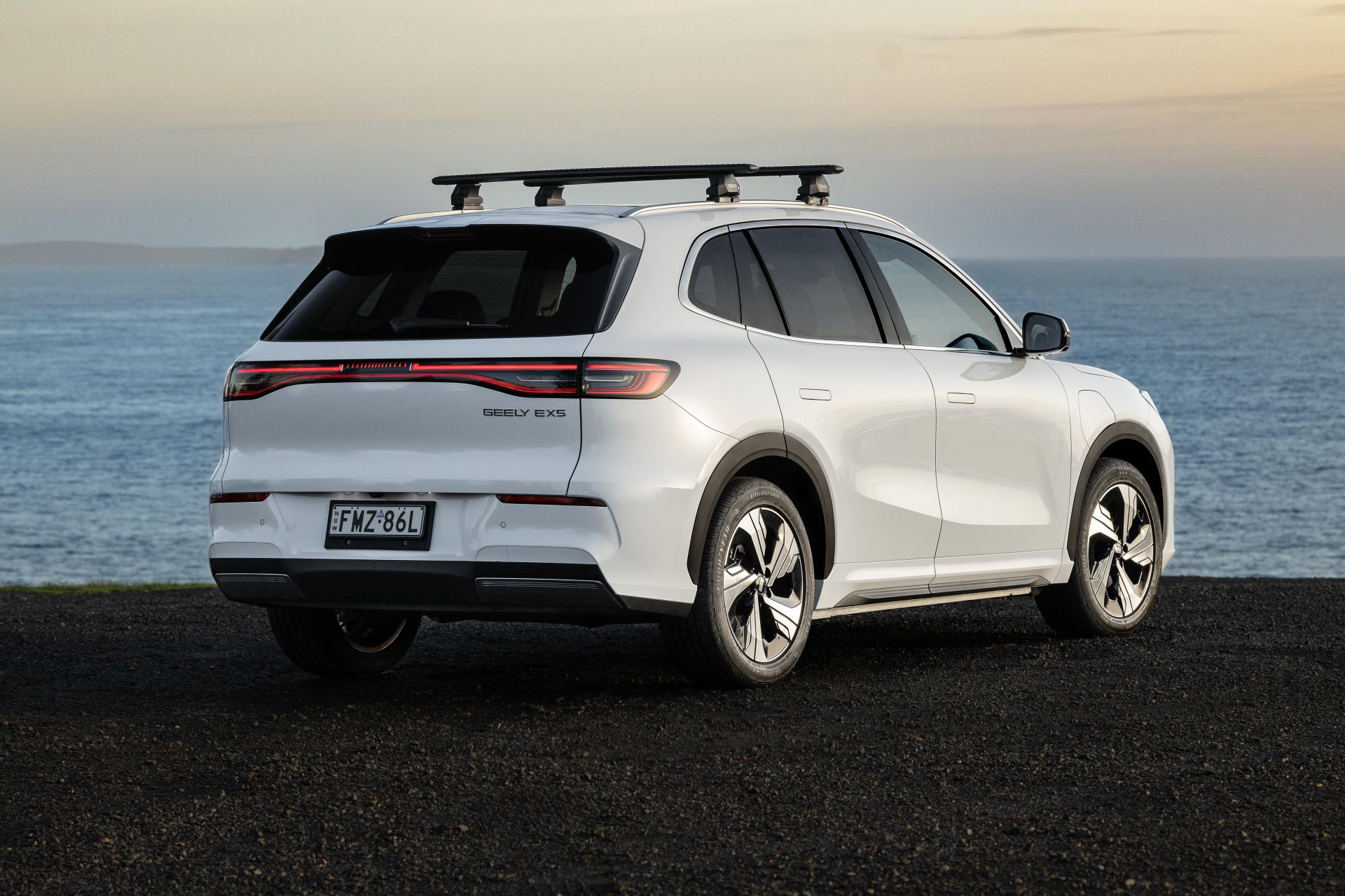 Geely Starray EM-i PHEV to battle BYD Sealion 6 in Australia | CarExpert