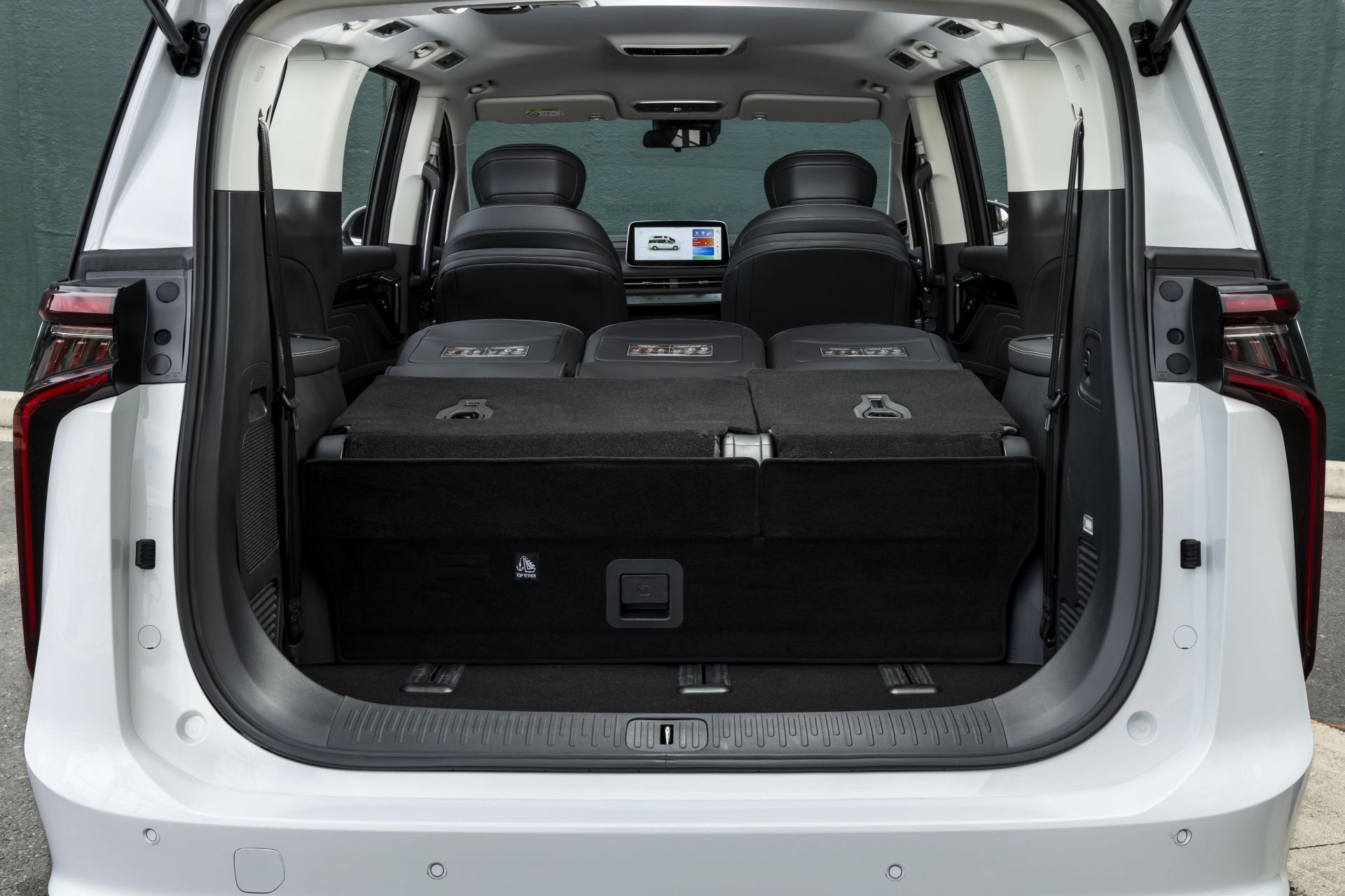 2025 LDV MIFA price and specs: Kia Carnival rival gets eight-seat ...