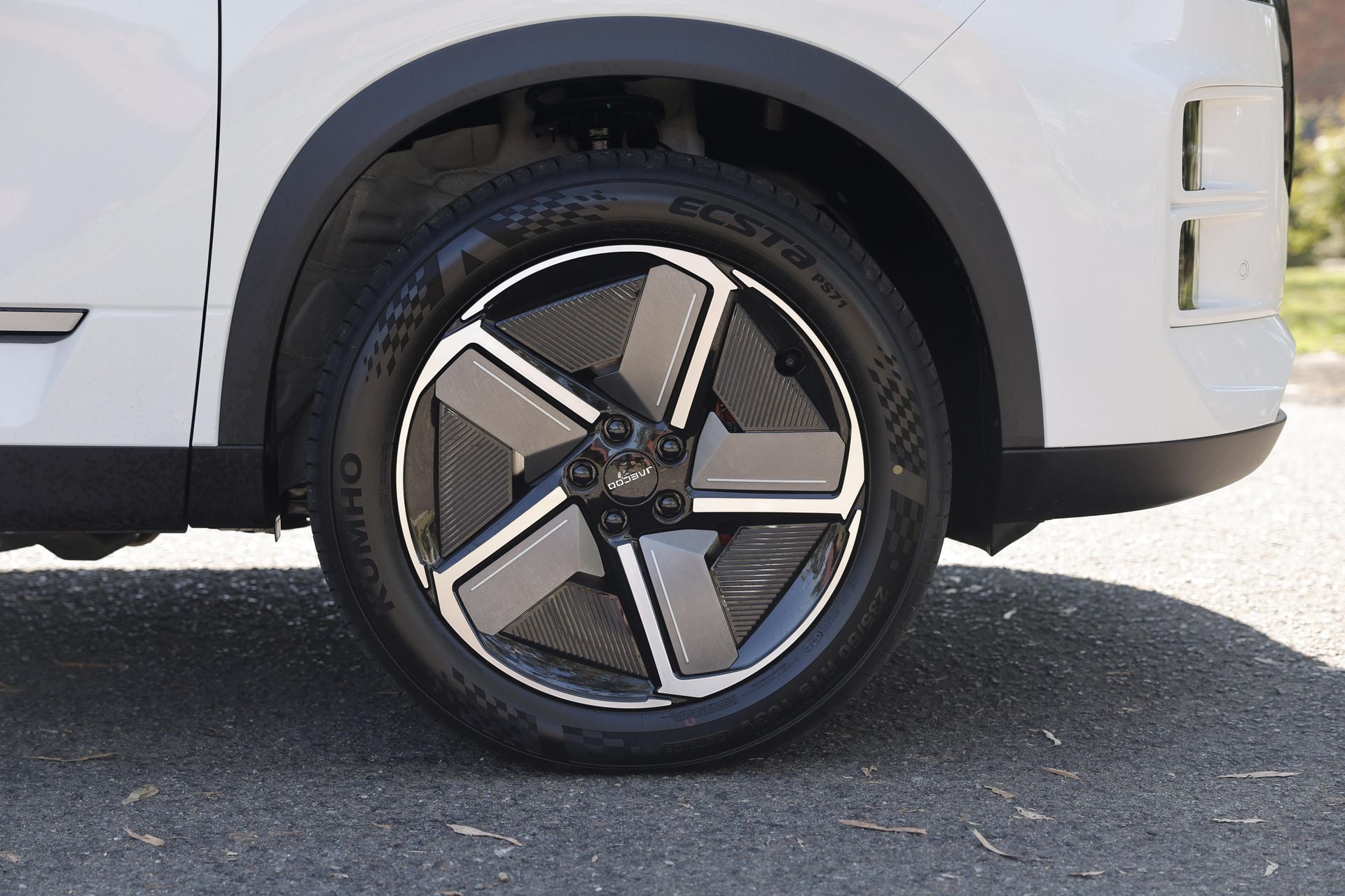 2025 Jaecoo J7 SHS Summit review | CarExpert