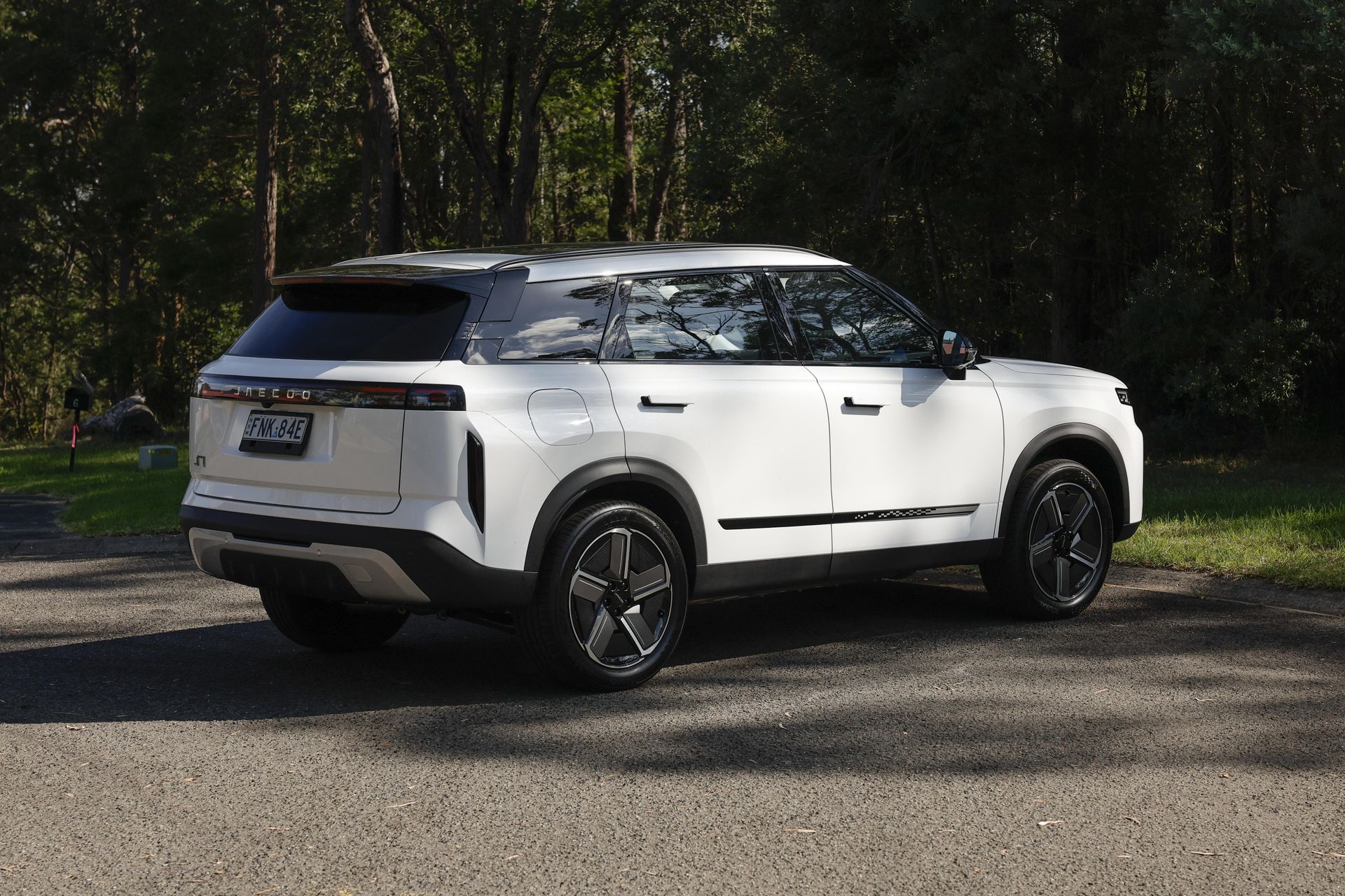 2025 Jaecoo J7 SHS Summit review | CarExpert