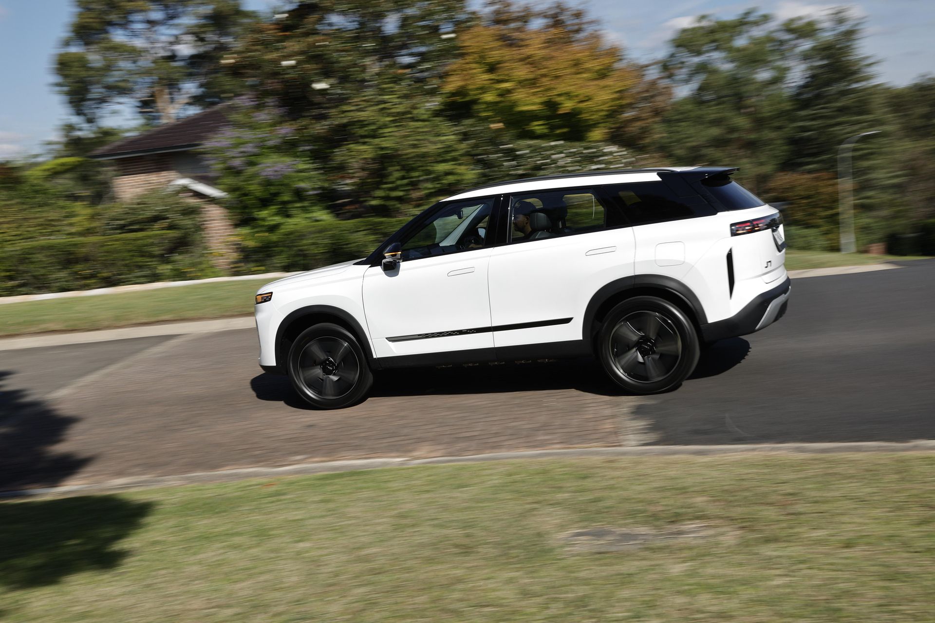 2025 Jaecoo J7 SHS Summit review | CarExpert