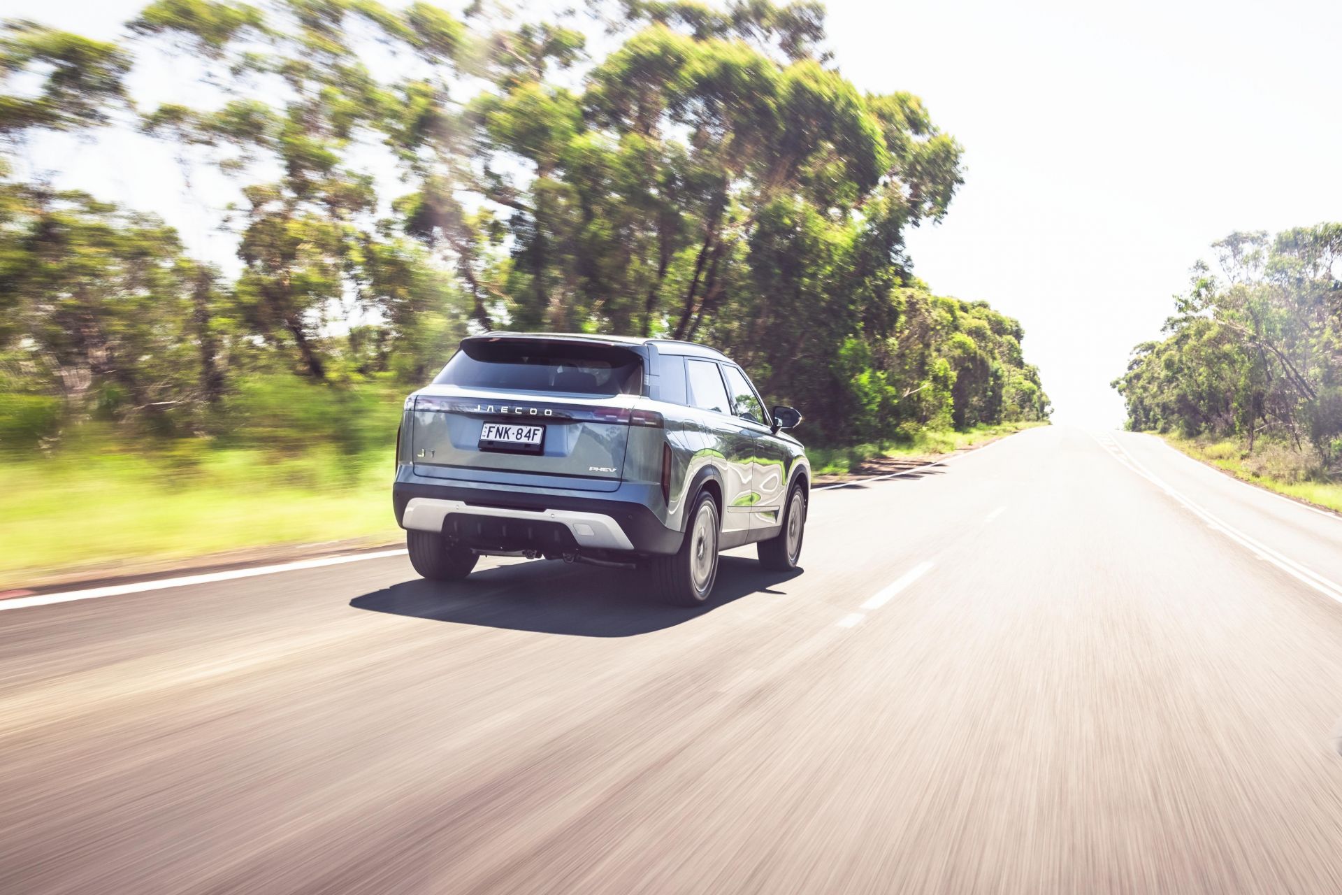 2025 Jaecoo J7 SHS PHEV review | CarExpert