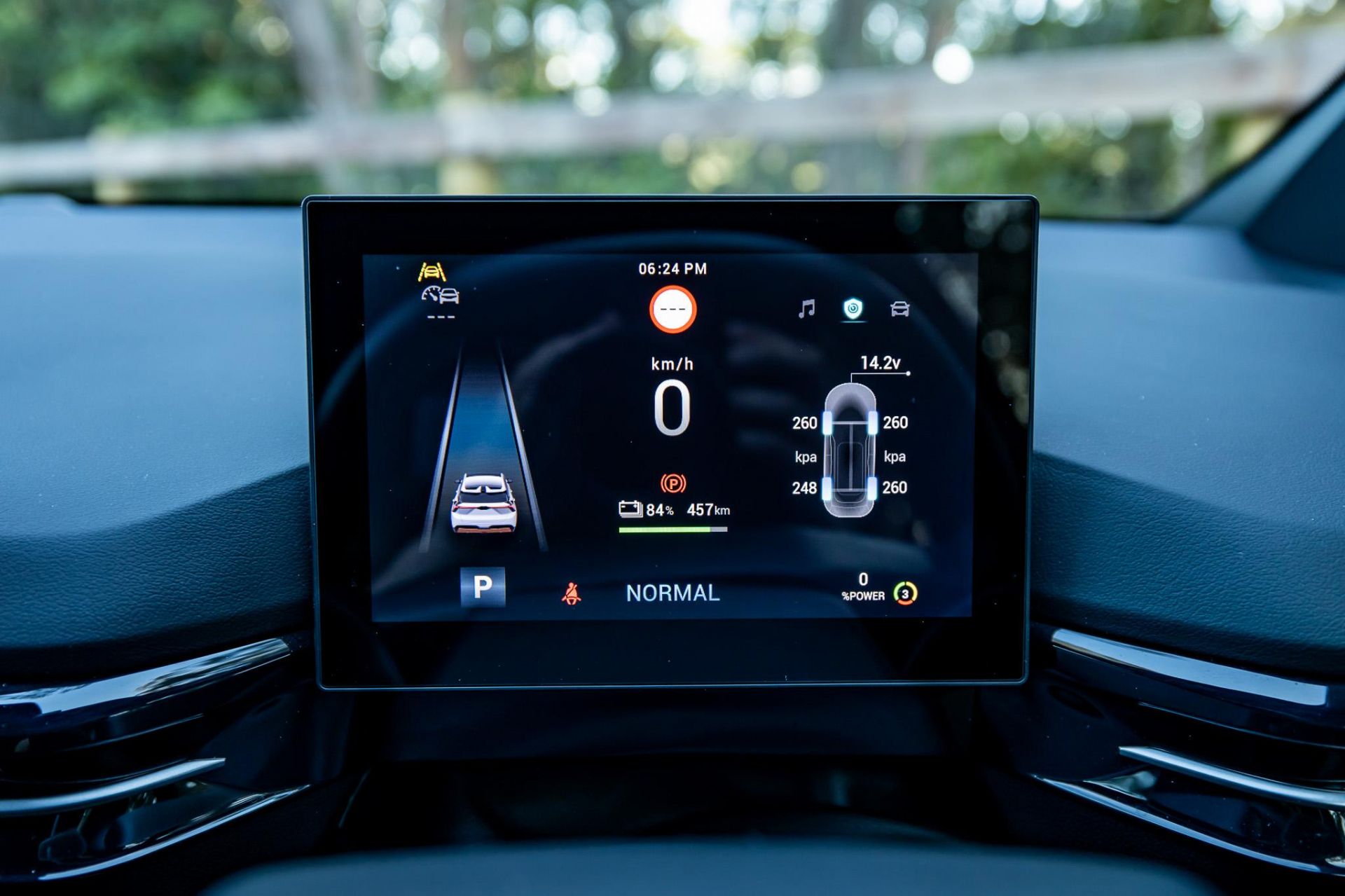 2025 MG 4 Long Range 77 Review | CarExpert