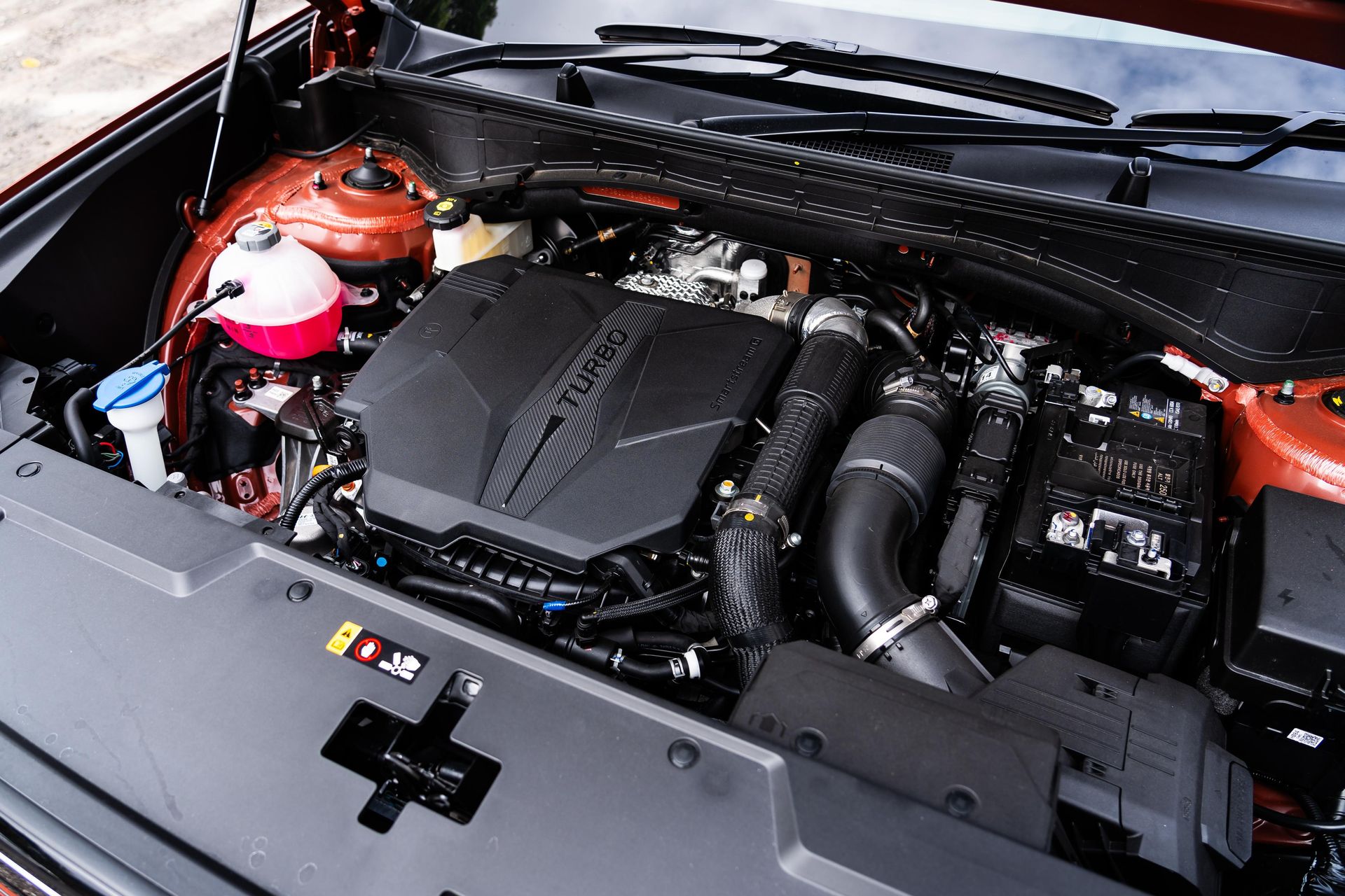 2025 Hyundai Santa Fe value and specs - Road Universe