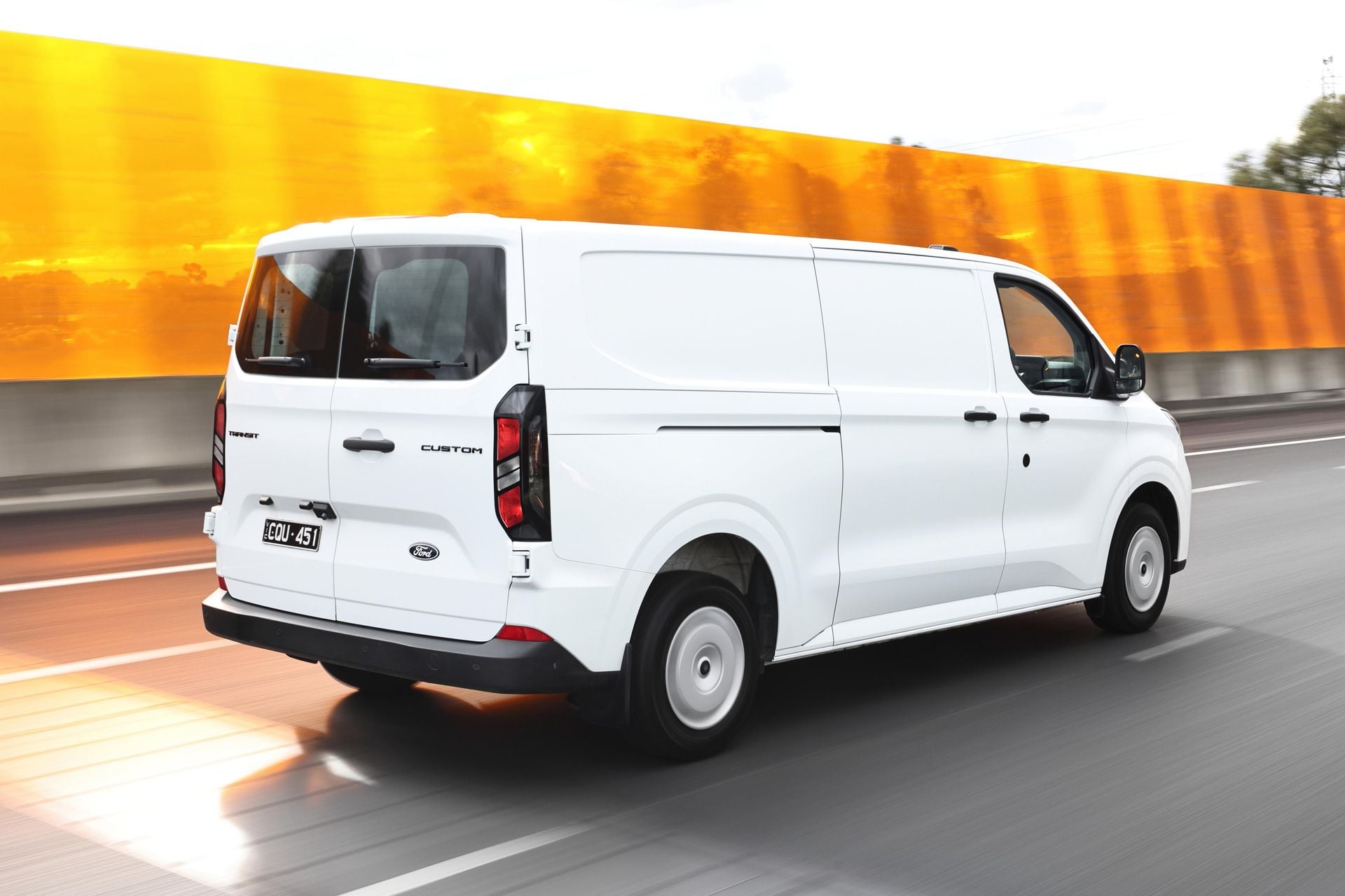 2025 Ford Transit Custom Trend LWB review | CarExpert