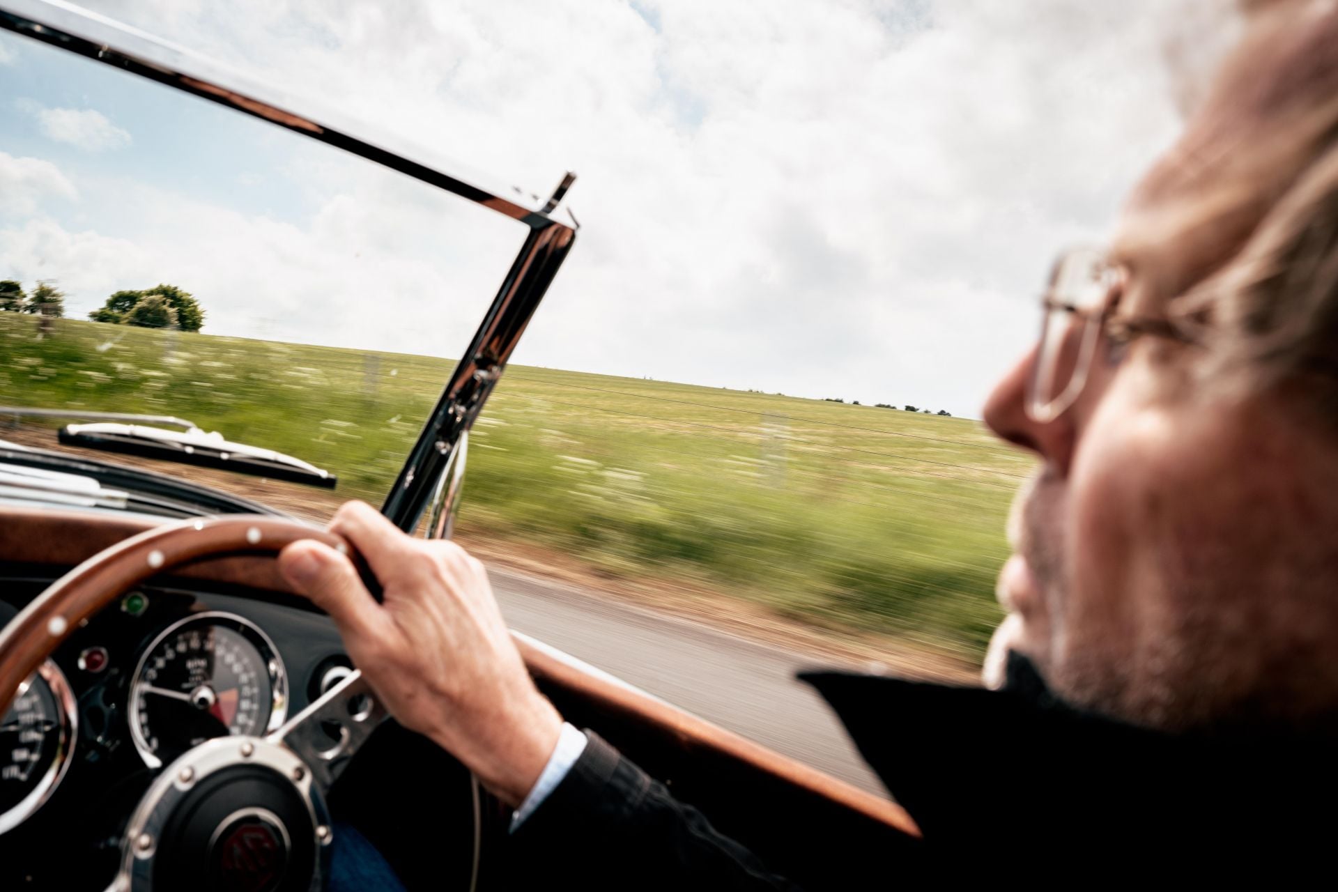 2025 Frontline MGA review: Quick drive | CarExpert