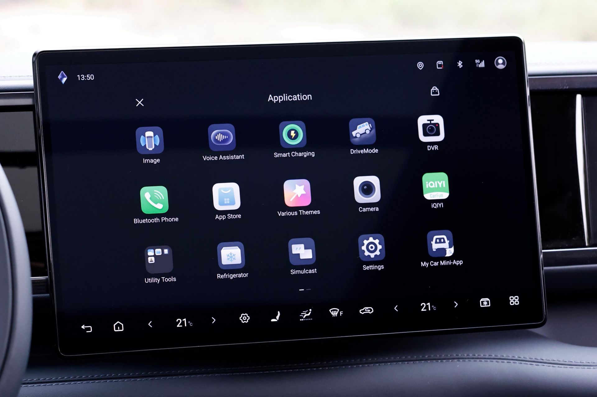 2025 BYD Denza B5 review: Quick drive | CarExpert