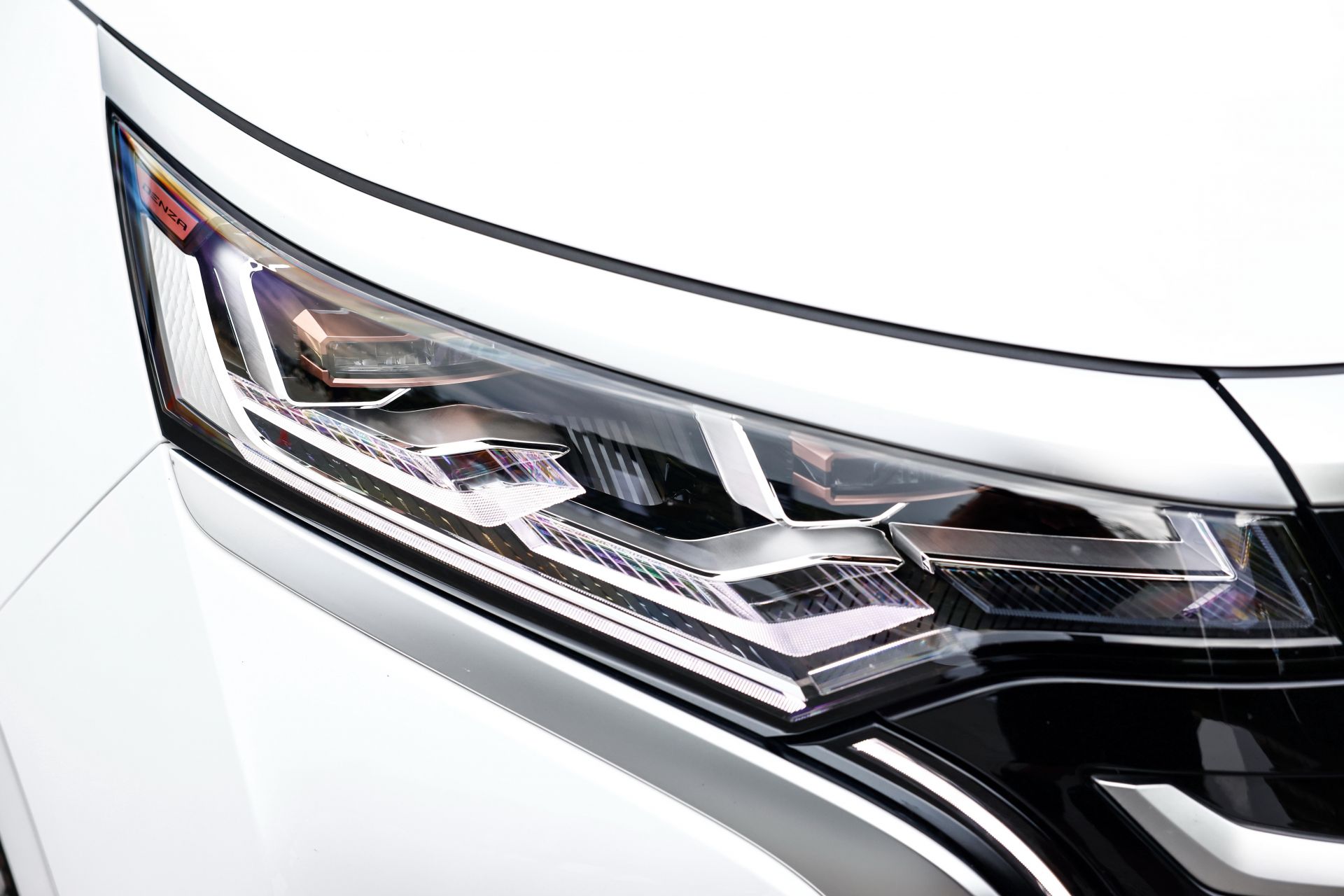 2025 BYD Denza D9 review: Quick drive | CarExpert