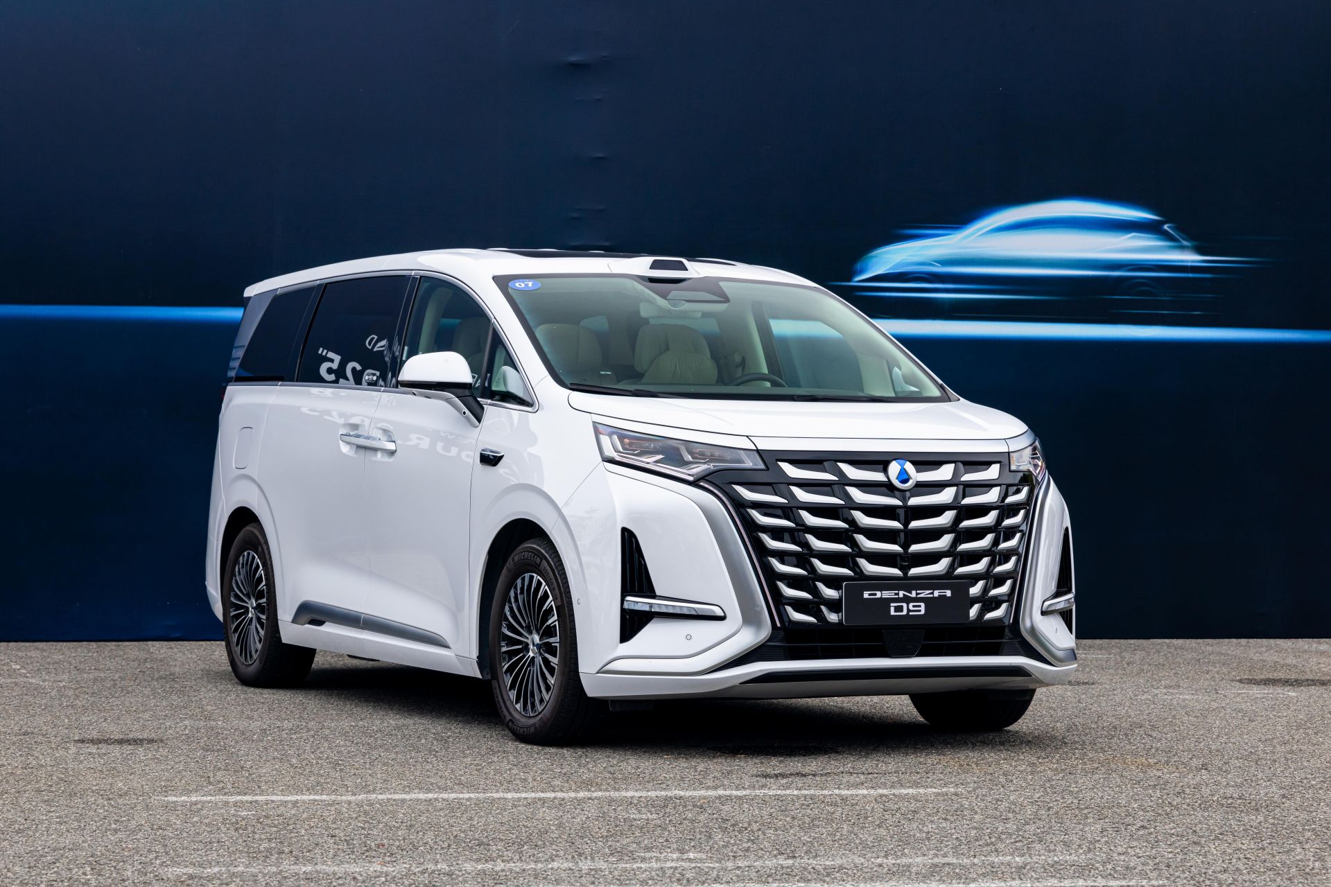 2025 BYD Denza D9 review: Quick drive | CarExpert