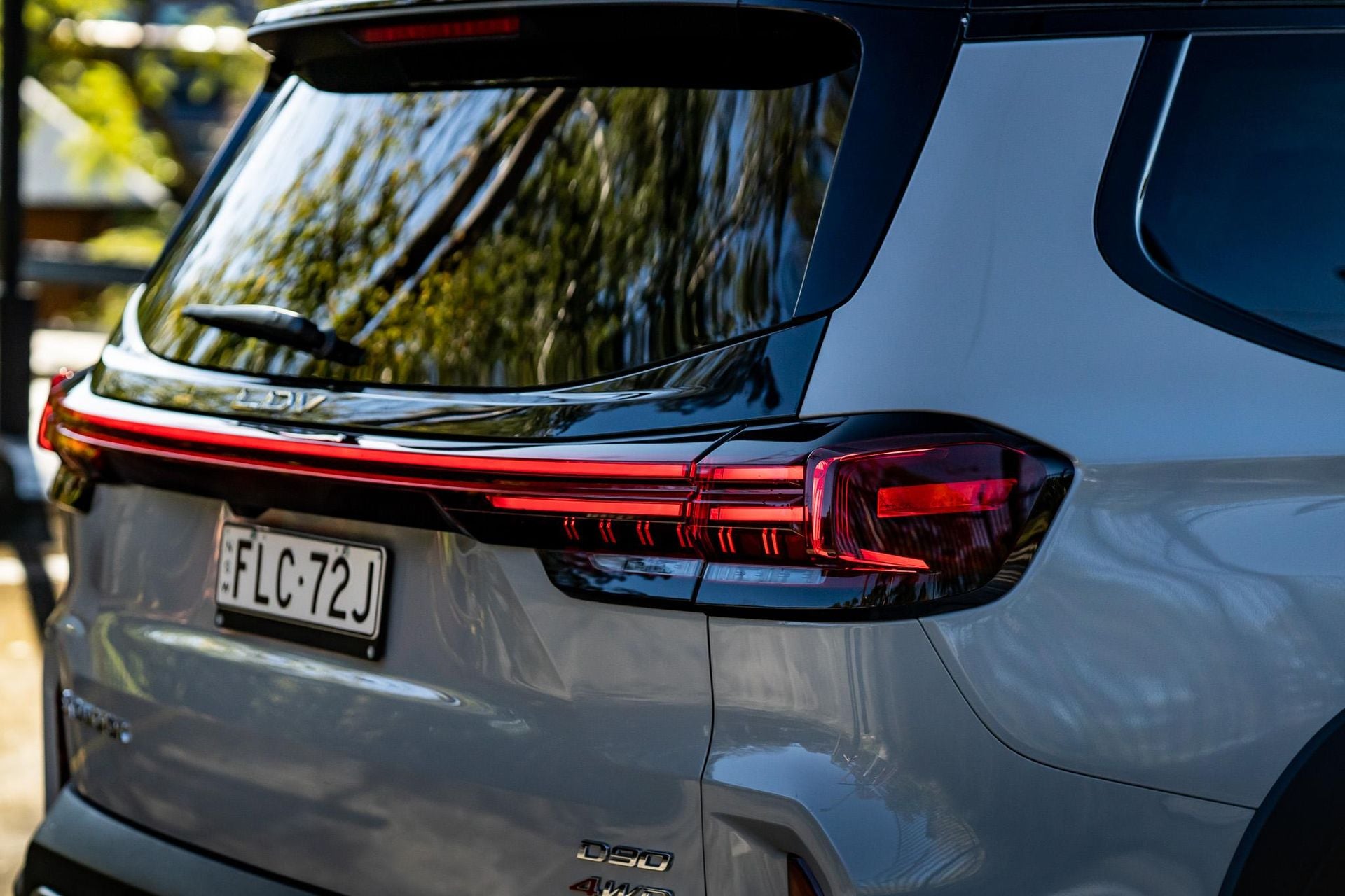 2025 LDV D90 review | CarExpert