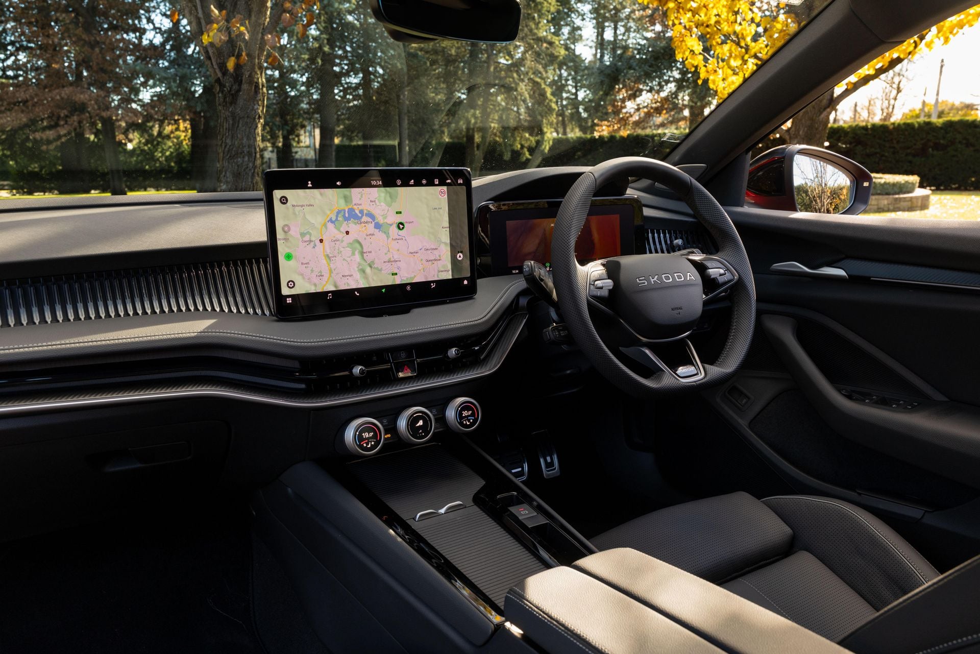 2025 Skoda Superb Sportline review | CarExpert